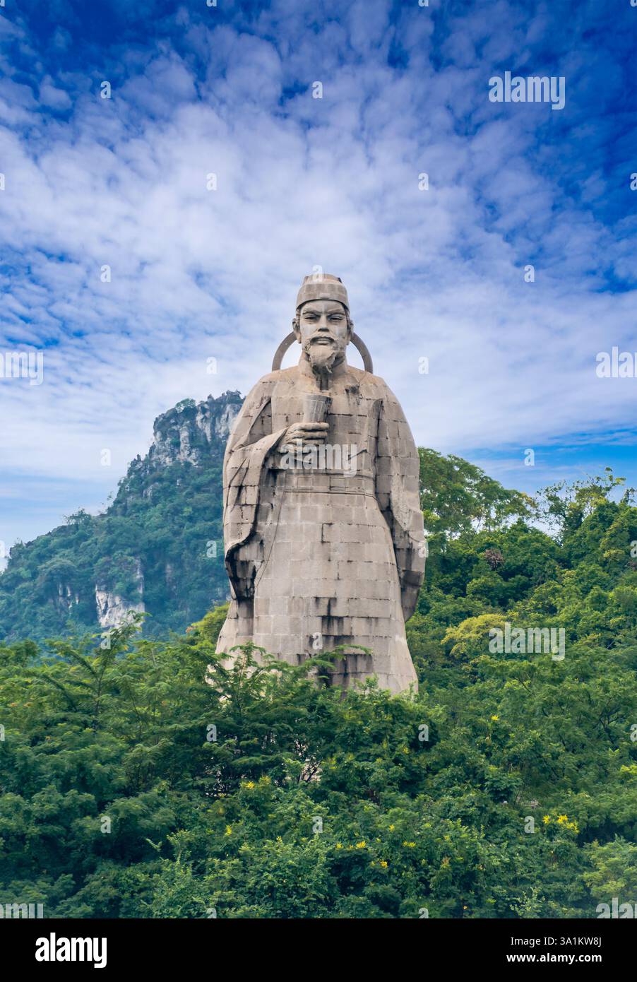 Statue of Liu Zongyuan in Statue Park, Liuzhou City, Guangxi, China ...