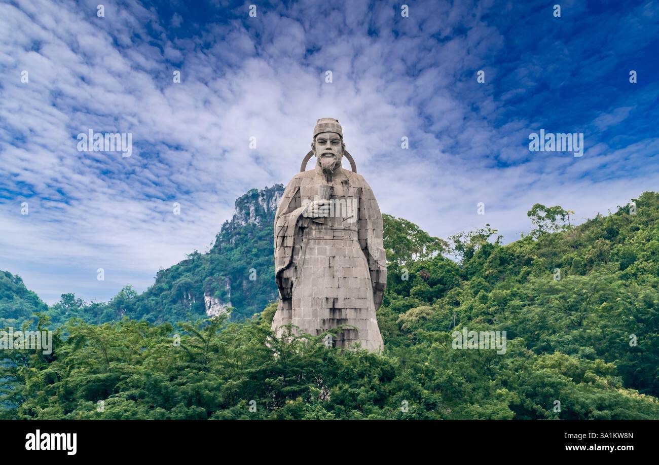 Statue of Liu Zongyuan in Statue Park, Liuzhou City, Guangxi, China ...