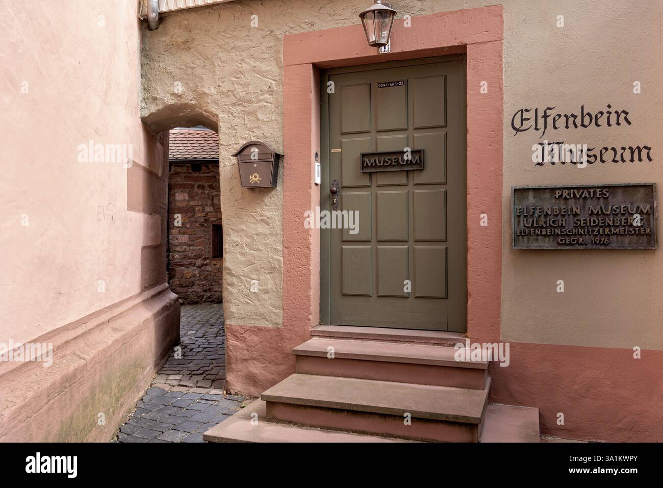 Private ivory museum by carver and sculptor Ulrich Seidenberg, museum ...
