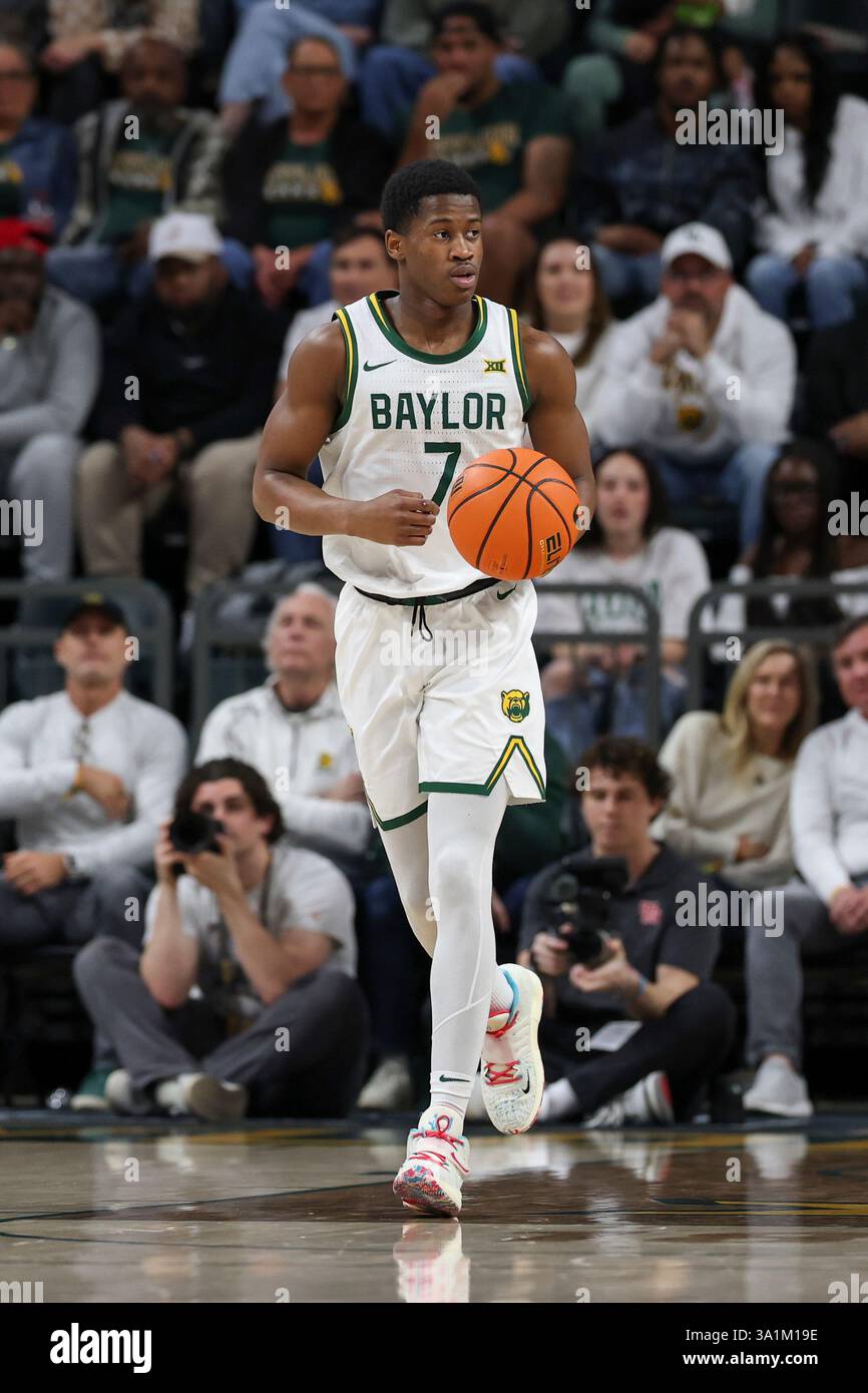 WACO, TX - MARCH 08: Baylor Bears guard VJ Edgecombe (7) brings the ...