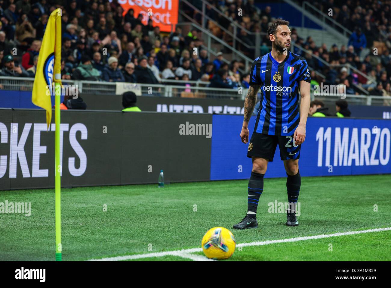 Hakan Calhanoglu of FC Internazionale seen in action during Serie A ...