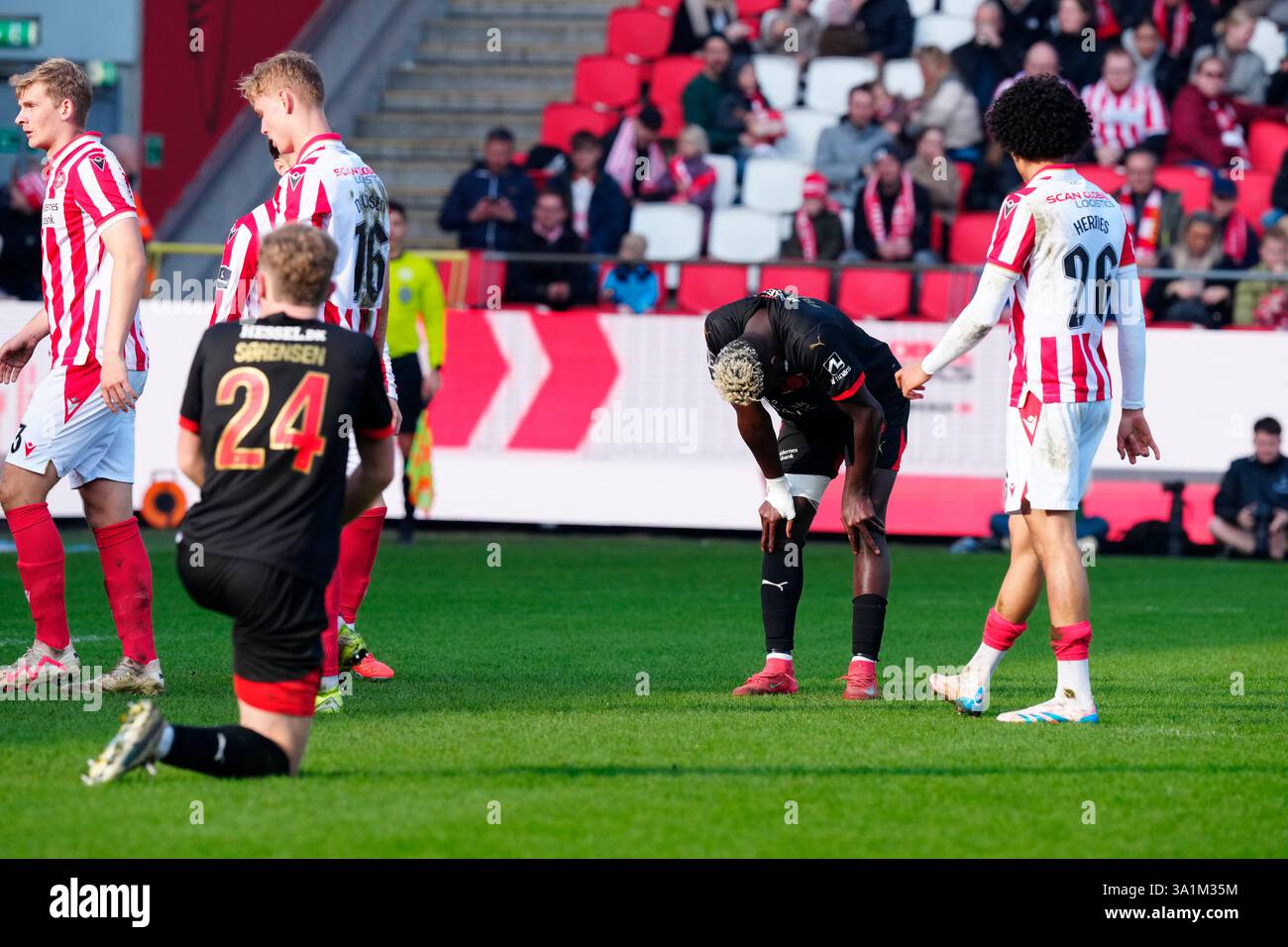 Aalborg, Denmark. 09th Mar, 2025. AaB moeder FC Midtjylland i ...