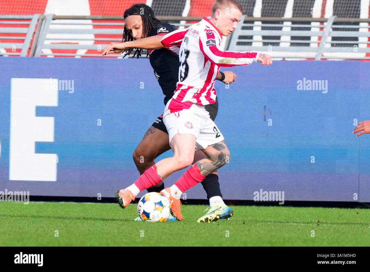 AaB moeder FC Midtjylland i Superligaen paa Aalborg Portland Park i ...