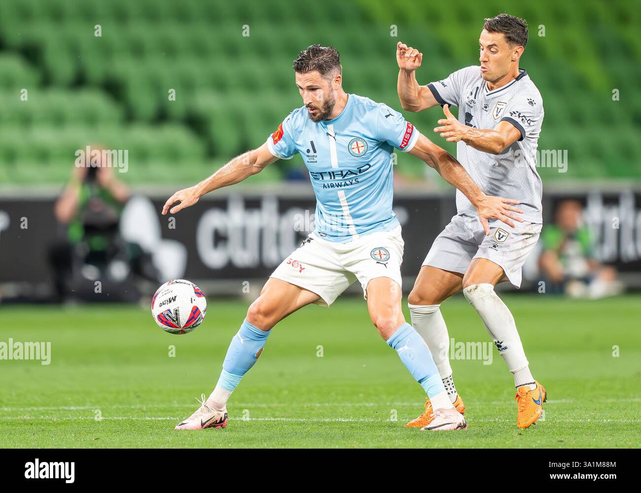 Melbourne, Australia. 07th Mar, 2025. Mathew Leckie (L) of Melbourne ...