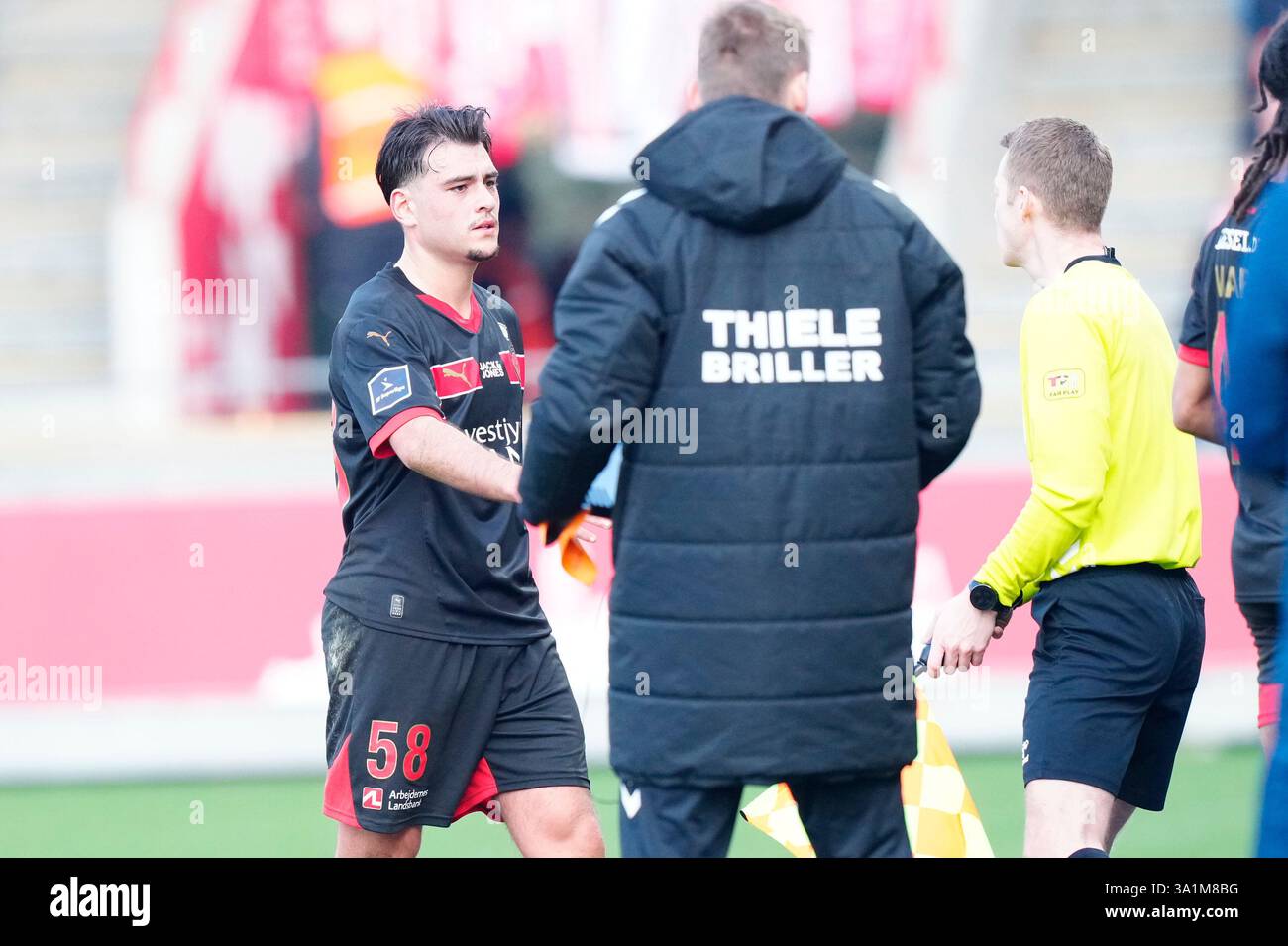AaB moeder FC Midtjylland i Superligaen paa Aalborg Portland Park i ...