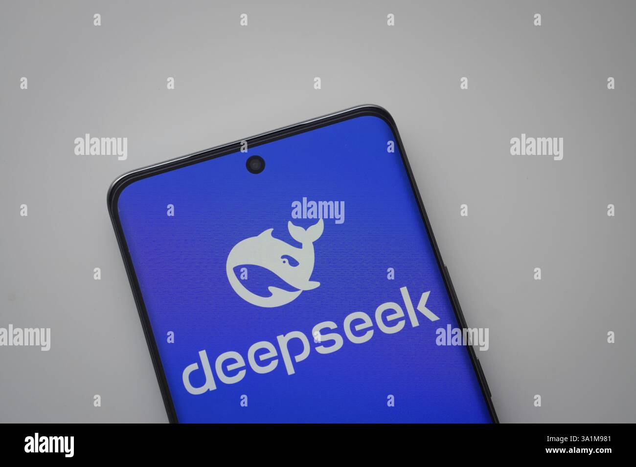 deepseek logo is displayed on a smartphone screen Stock Photo - Alamy