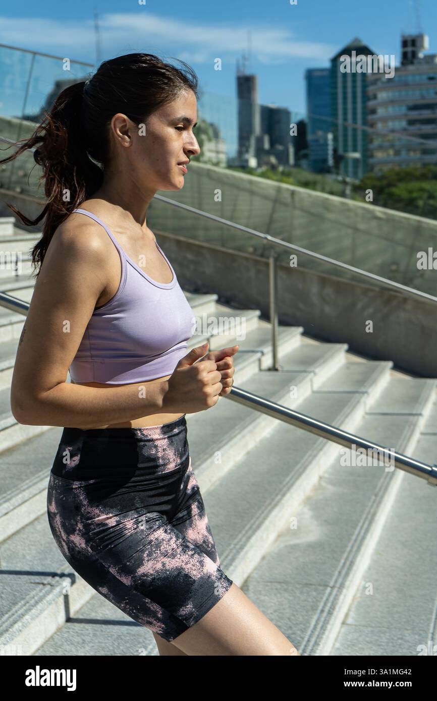 Run down urban environment hi-res stock photography and images - Alamy