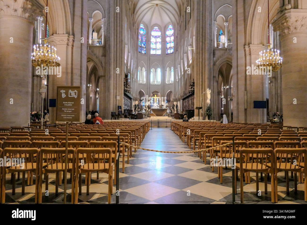Paris France, March 6, 2025. Notre Dame. In the choir, the new bronze ...