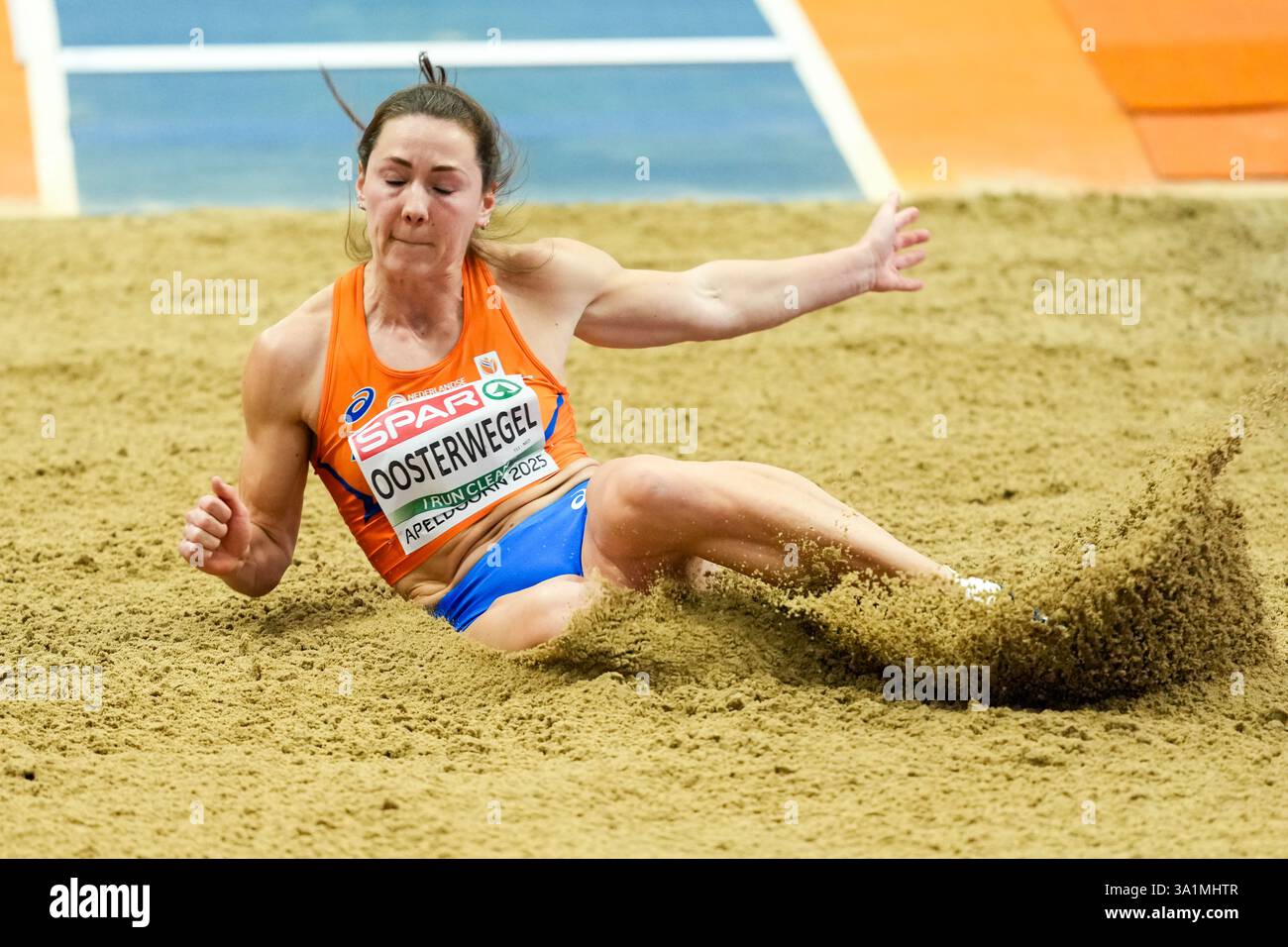 APELDOORN, NETHERLANDS - JANUARY 3: Emma Oosterwegel of The Netherlands ...