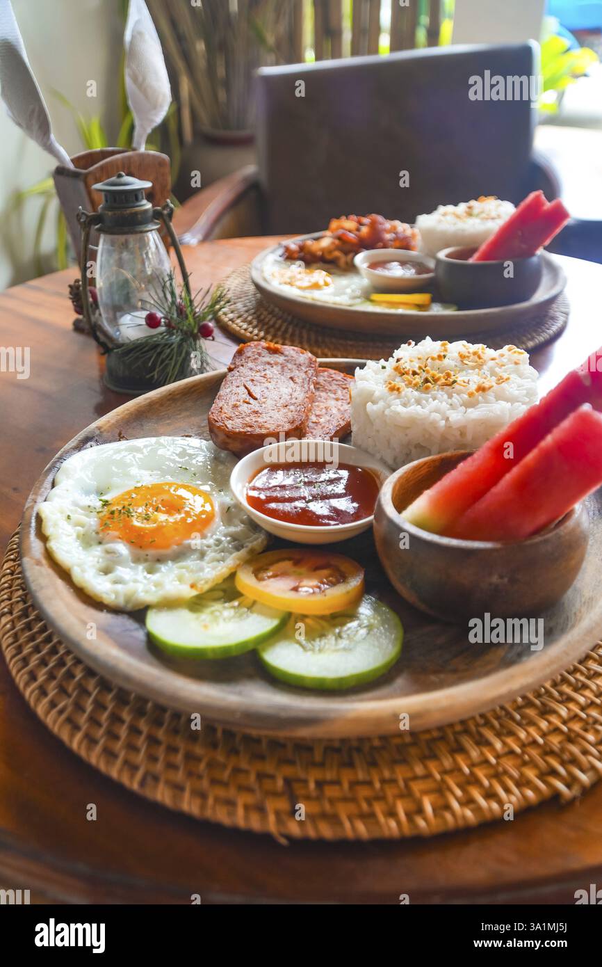 Delicious filipiNA breakfast featuring rice, fried egg, luncheon meat ...