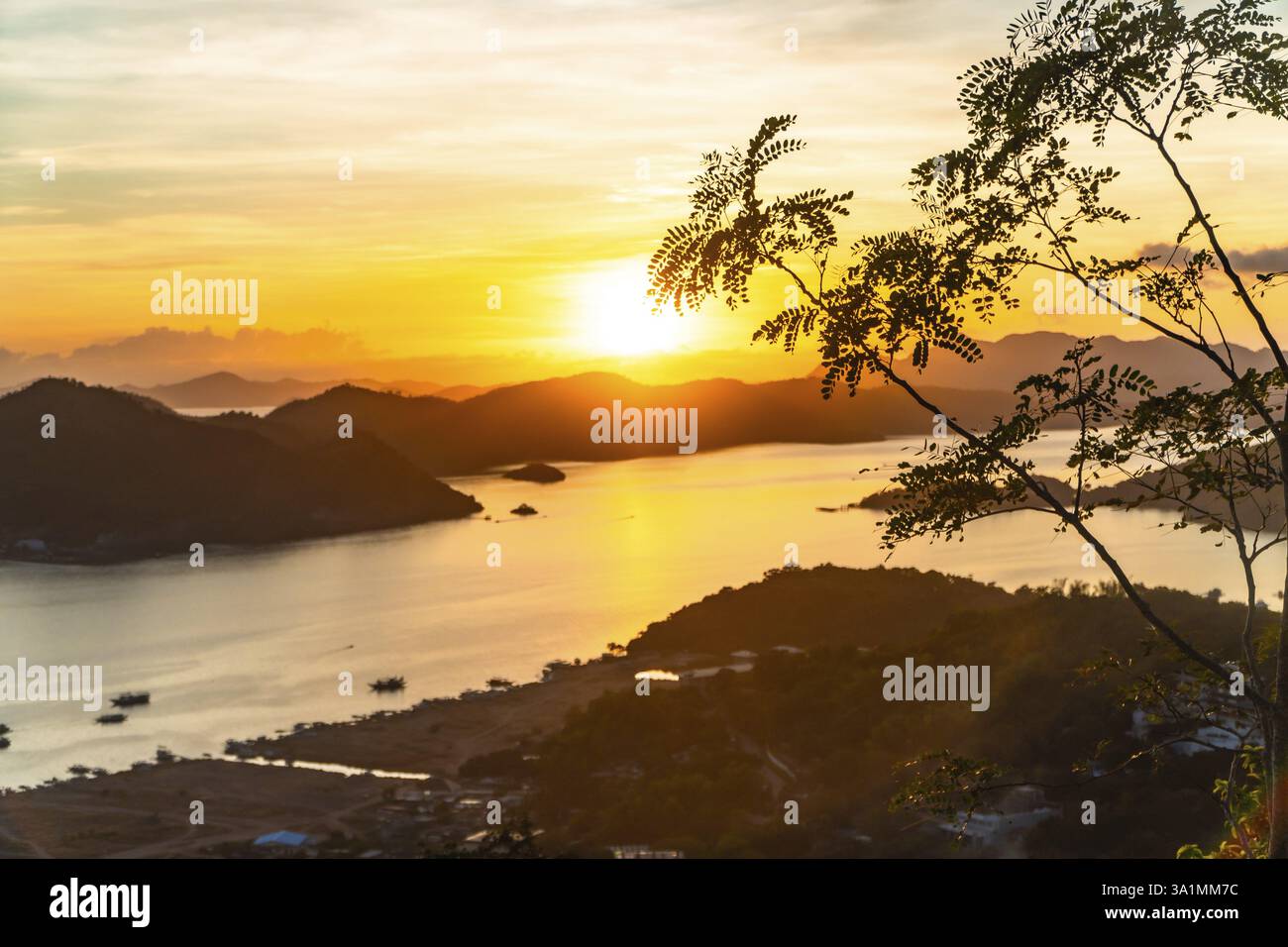 Mount tapyas coron landscape in hi-res stock photography and images - Alamy