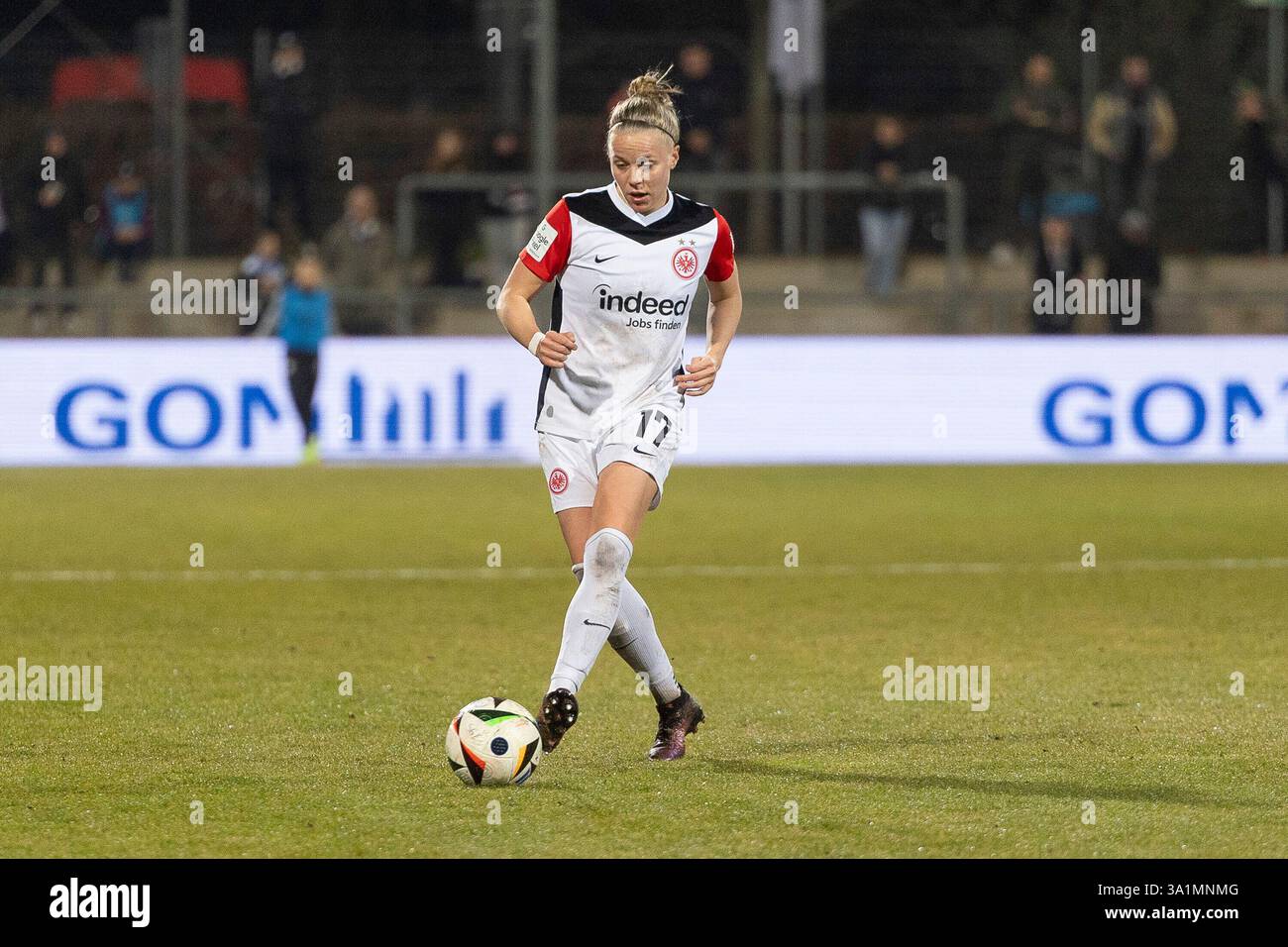 Frankfurt, Deutschland. 07th Mar, 2025. Pia-Sophie Wolter (Eintracht ...