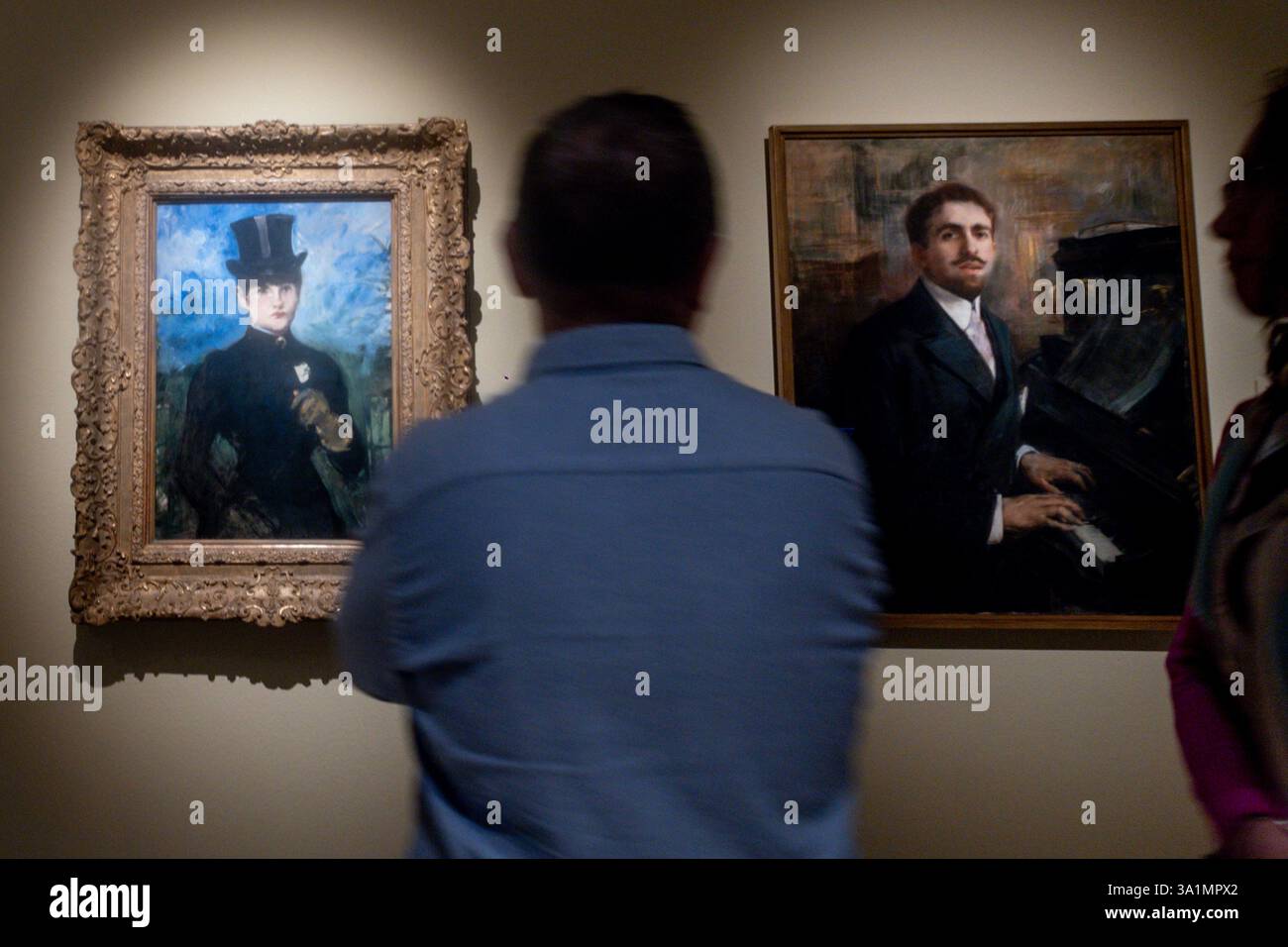 A person at the exhibition 'Proust and the Arts,' at the Museo Nacional ...