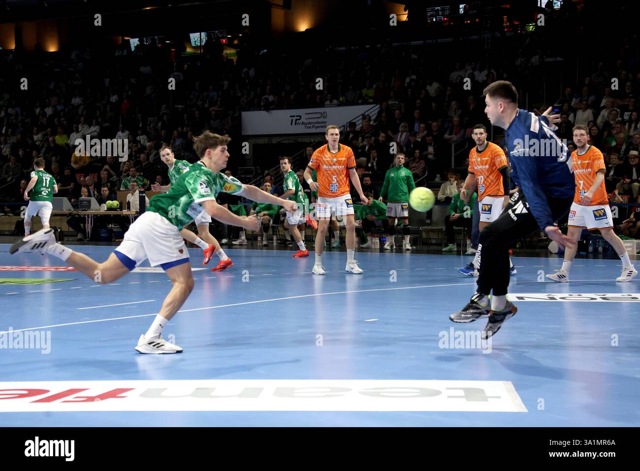 Berlin, Deutschland. 09th Mar, 2025. 09.03.2025, Max-Schmeling-Halle ...