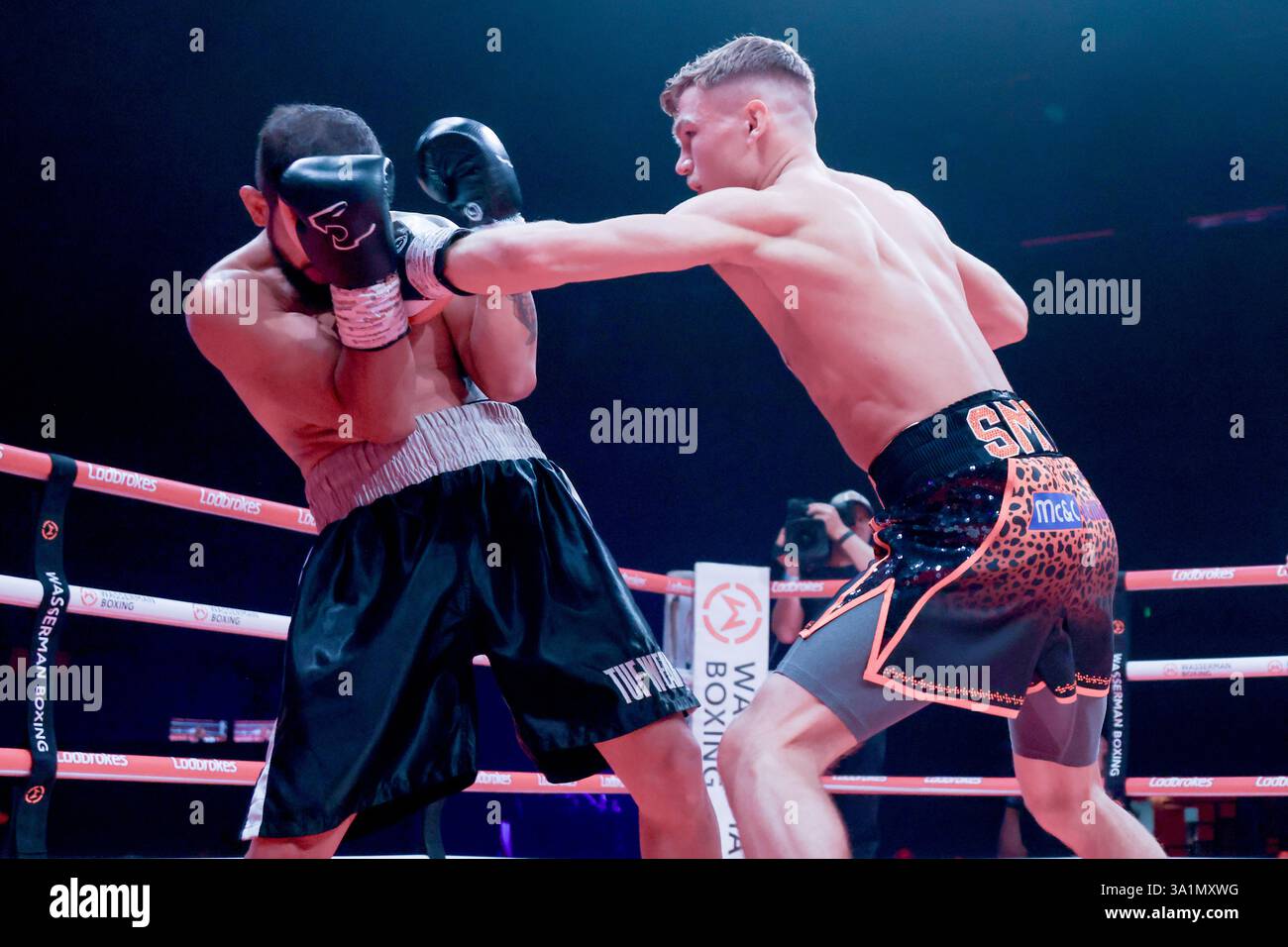 Brighton Centre, Brighton, City of Brighton & Hove, East Sussex, UK. Codie Smith (Hull, UK) vs ...