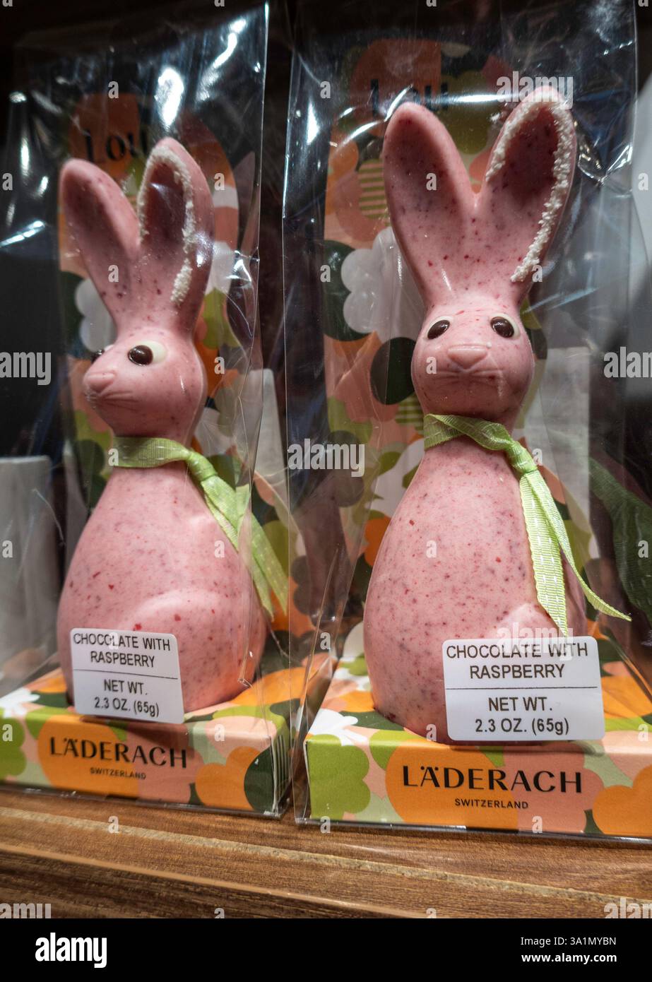 Laderach is an upscale Swiss chocolatier located at 537 fifth Avenue in ...