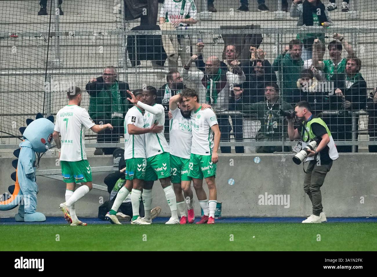 04 Pierre EKWAH (asse) - 32 Lucas STASSIN (asse) during the Ligue 1 ...