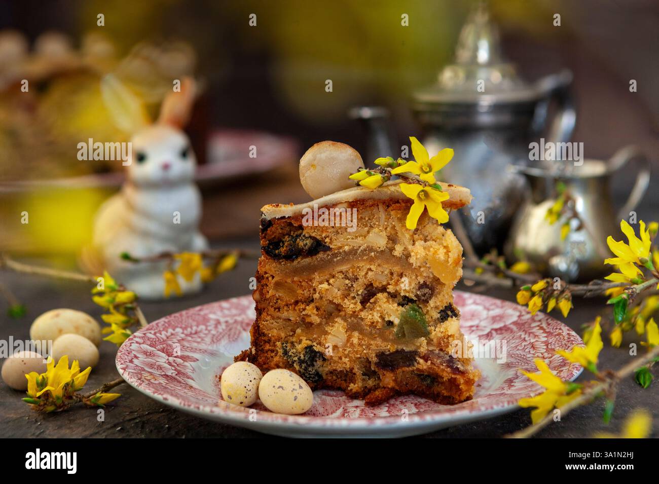 Homemade Simnel Cake traditional English Easter marzipan cake Stock ...