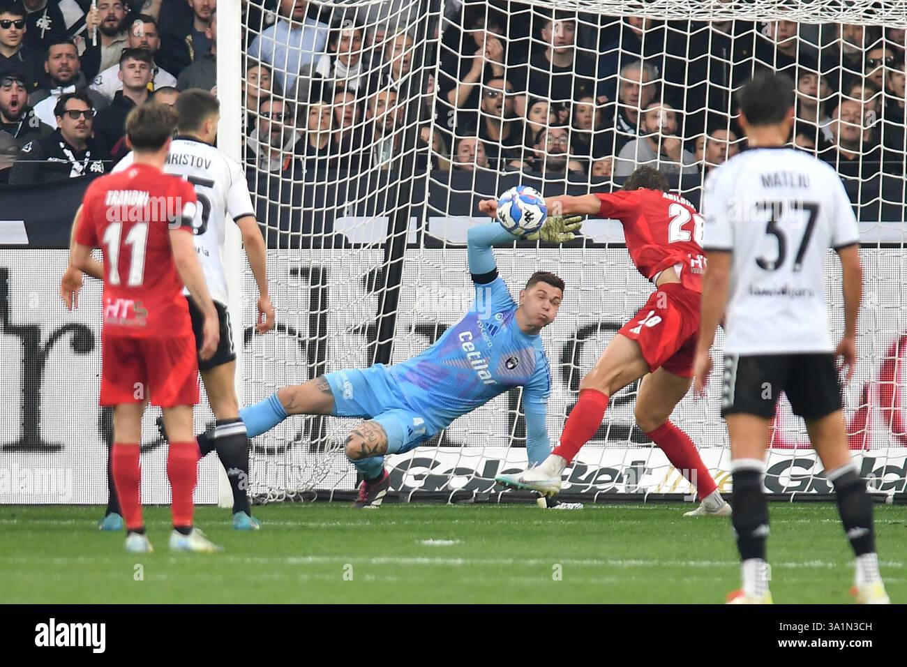 Adrian Semper (Pisa) saves during Spezia Calcio vs AC Pisa, Italian ...