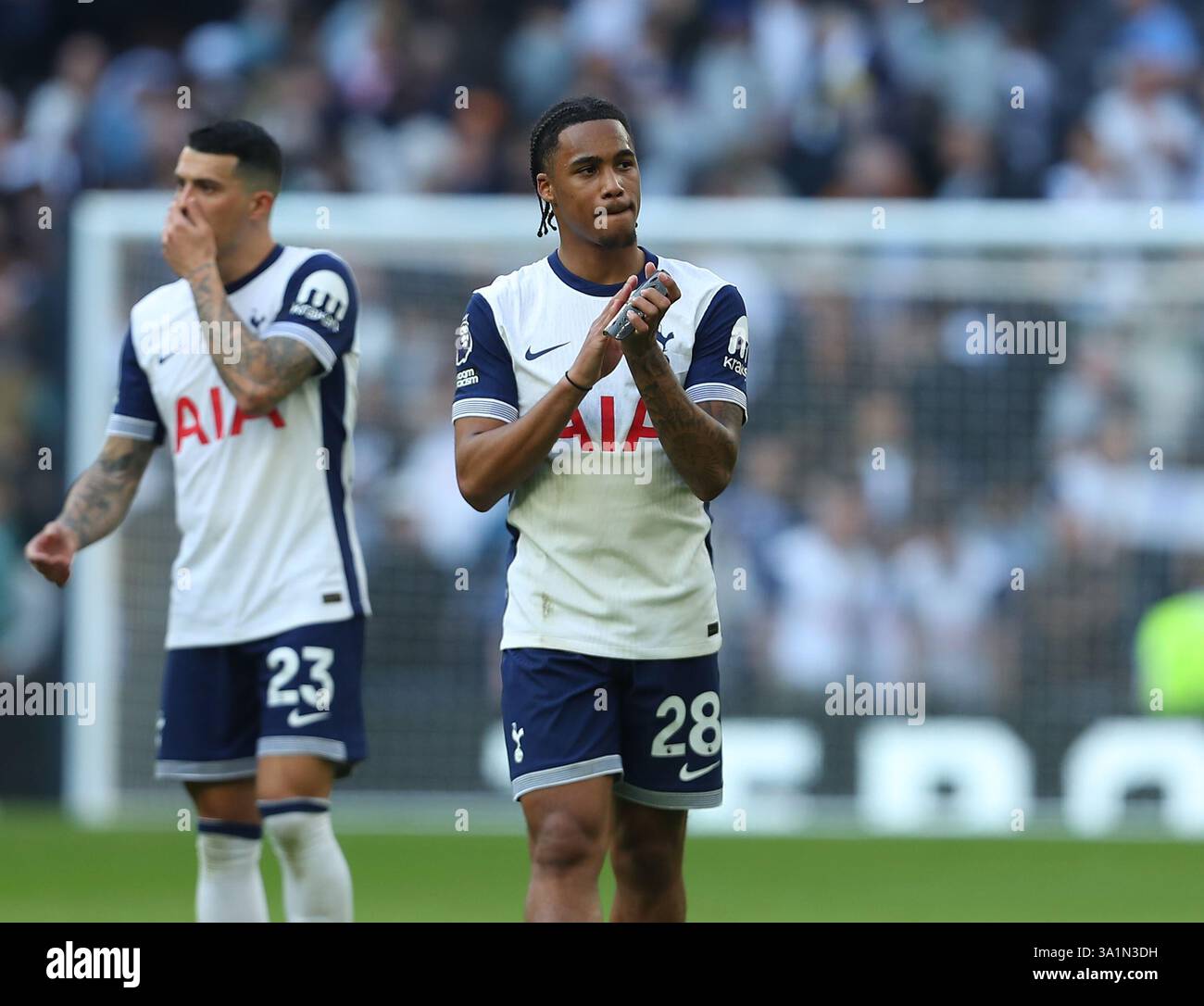 Tottenham Hotspur Stadium, London, UK. 9th Mar, 2025. Premier League ...