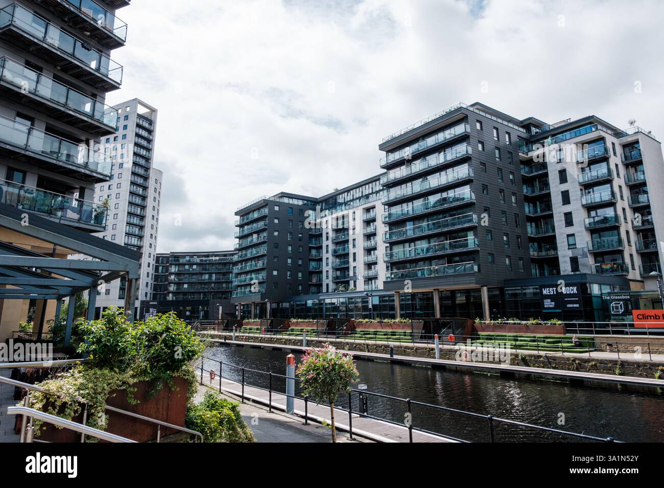Leeds Dock UK: 3rd June 2024: Leeds Dock and Royal Armouries Museum ...