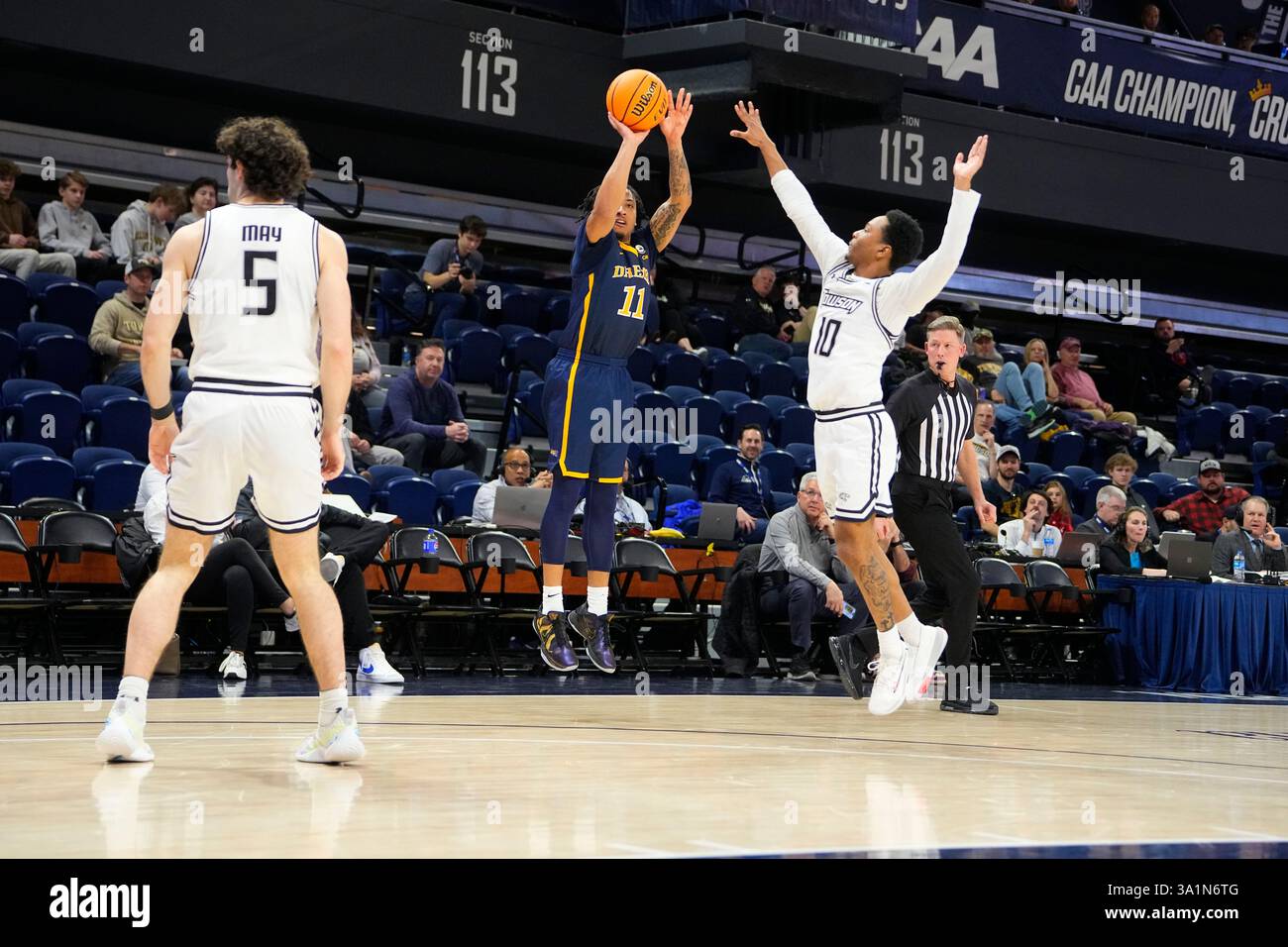 WASHINGTON, DC - MARCH 09: Drexel Dragons Guard Jason Drake (11) shoots ...