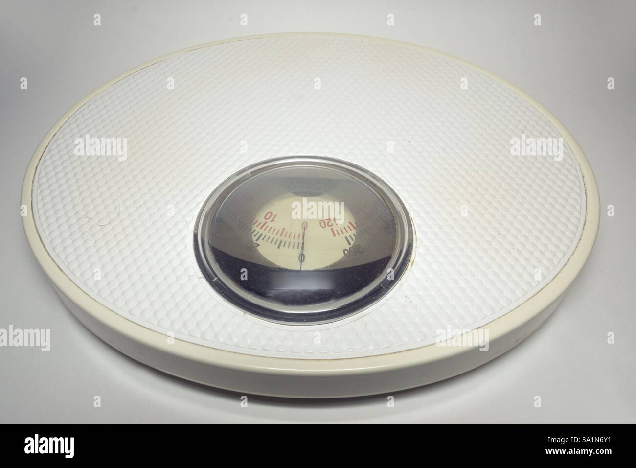 bath scales. Solid steel with white ribbed surface. rotating red and ...
