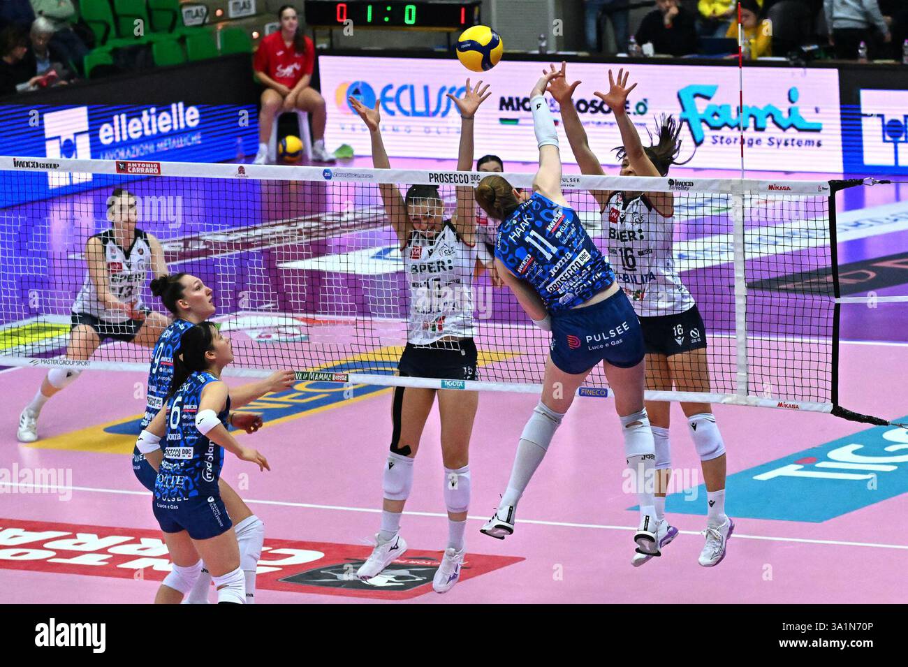 Isabelle Haak ( Prosecco Doc Imoco Conegliano ) during the match ...