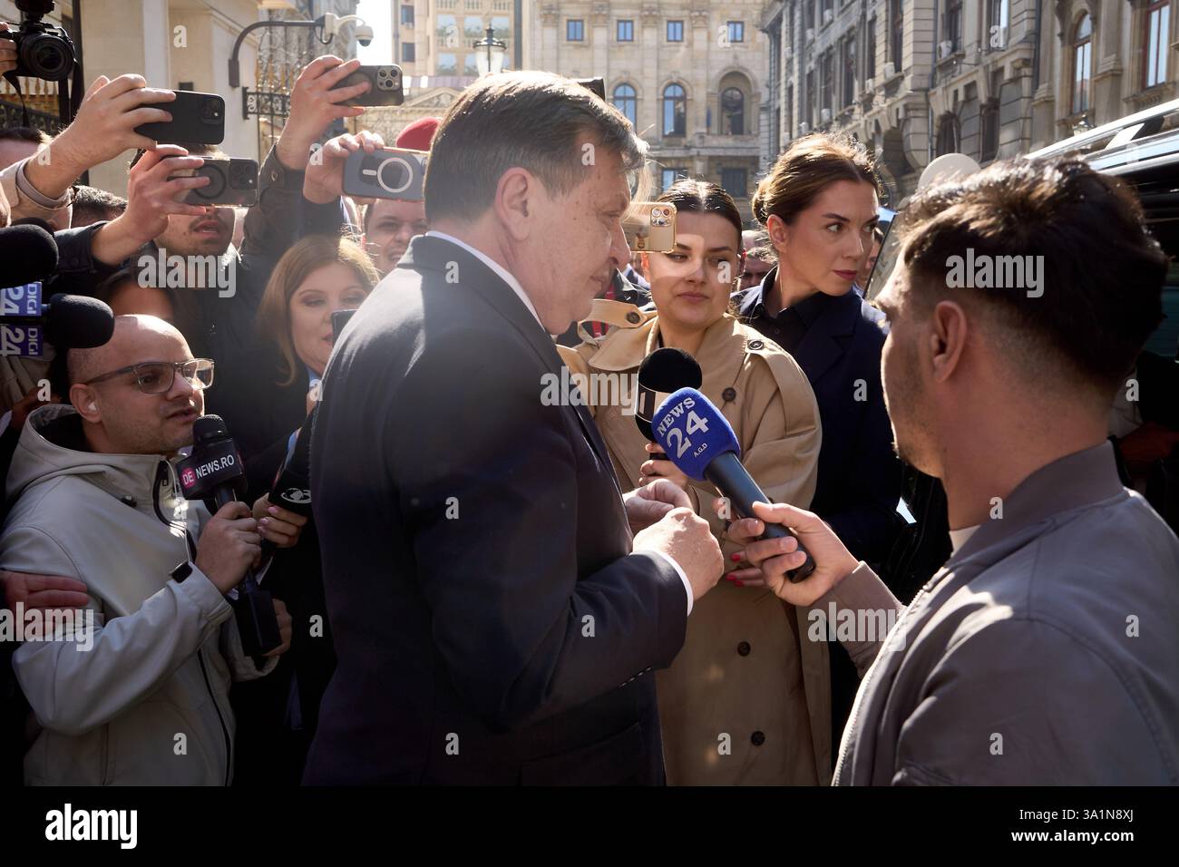 Bucharest, Romania. 9th Mar, 2025: Crin Antonescu (L), pro-European parties' candidate for the ...