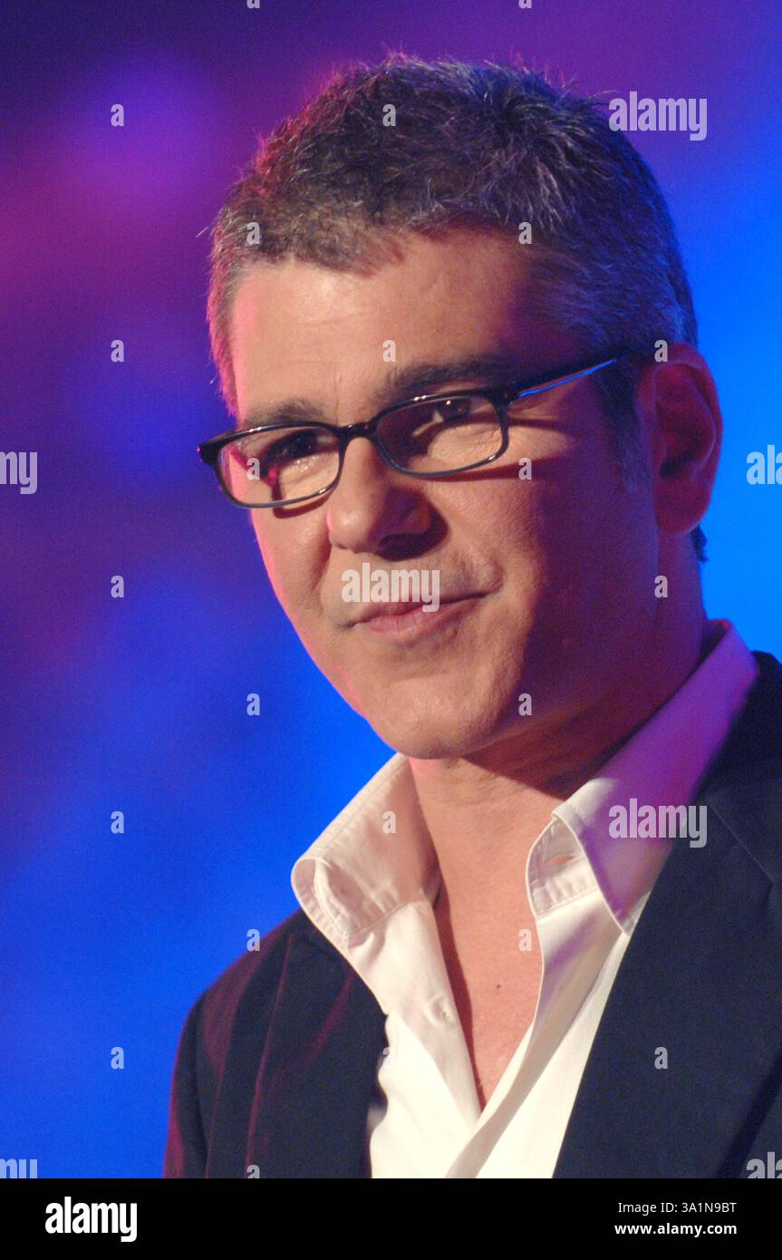 Milan Italy 20/04/2006 : Michele Zarrillo, Italian singer, during the ...