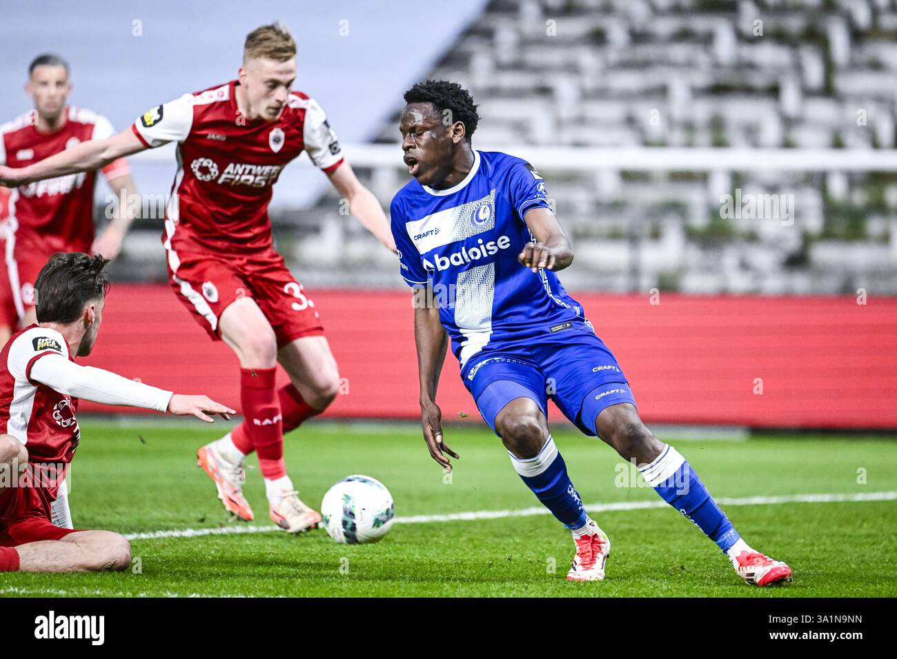 Antwerp's Olivier Deman, Antwerp's Zeno Van Den Bosch and Gent's ...