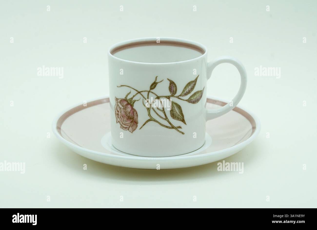 Susie Cooper Design, coffee cup and saucer in Talisman pattern, C1139 ...