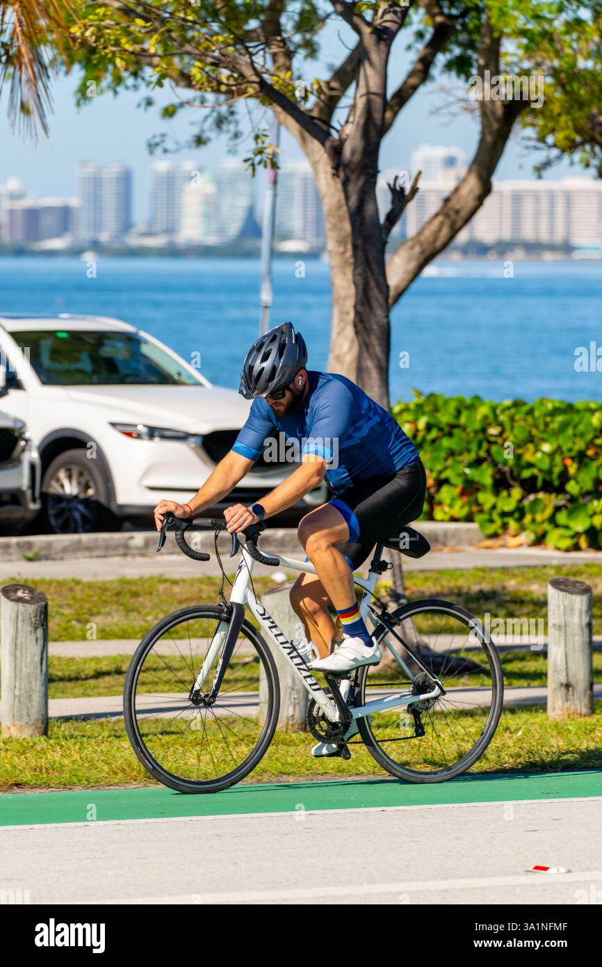 Key Biscayne Miami, FL, USA - March 8, 2025: Man riding a specialized ...