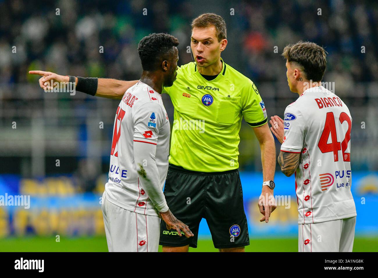 Milano, Italy. 08th Mar, 2025. Referee Luca Zufferli seen with Keita ...