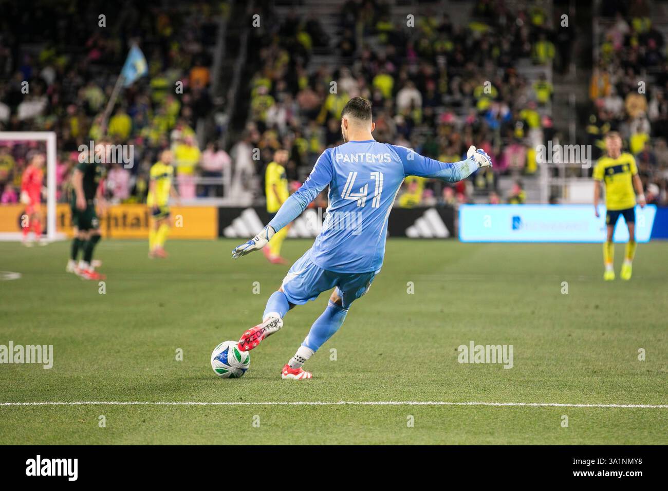Nashville, USA. 08th Mar, 2025. Portland Timbers goalkeeper James ...