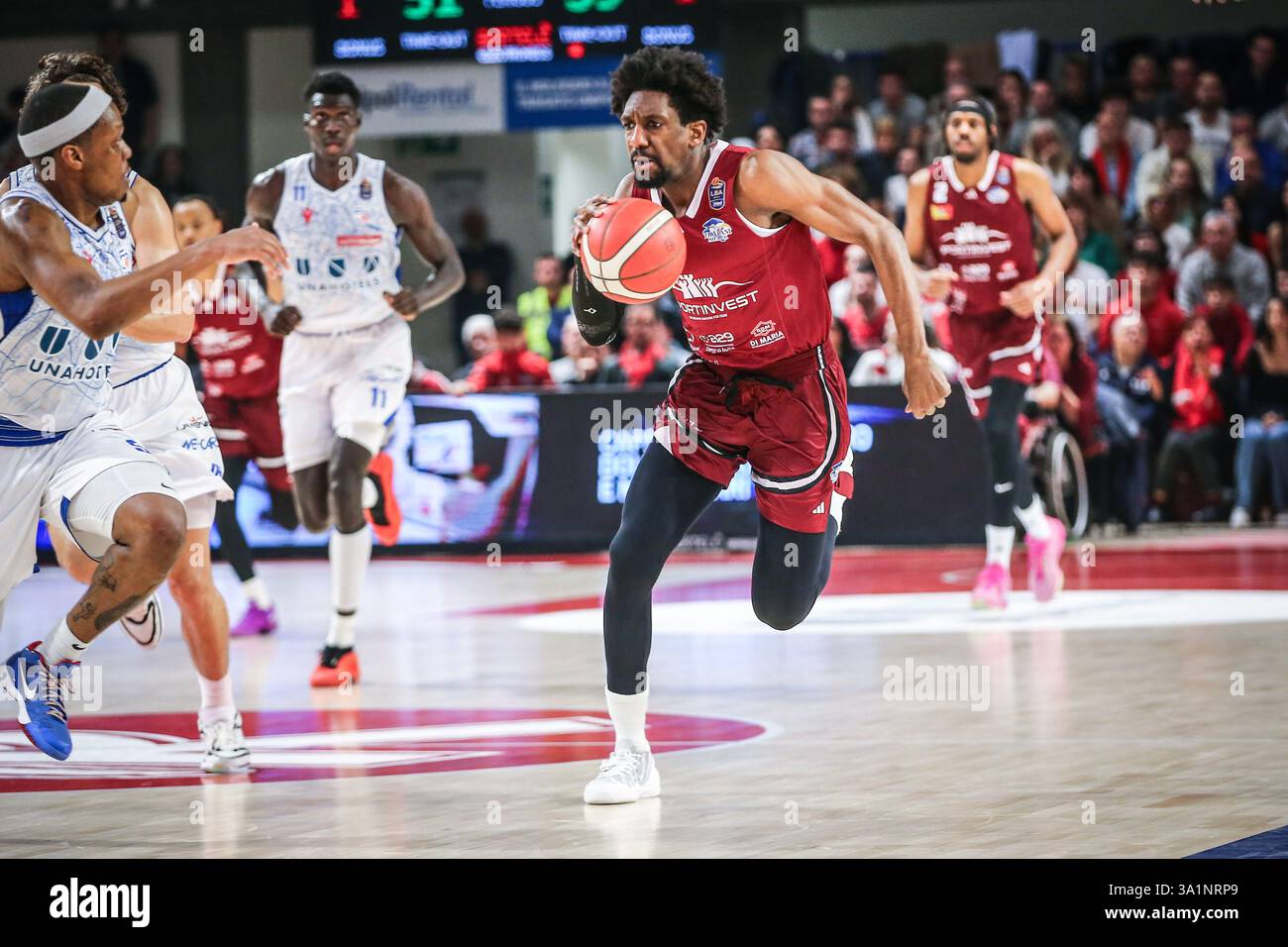 Reggio Emilia, Italy. 09th Mar, 2025. Langston Galloway (Trapani Shark) during Unahotels Reggio ...