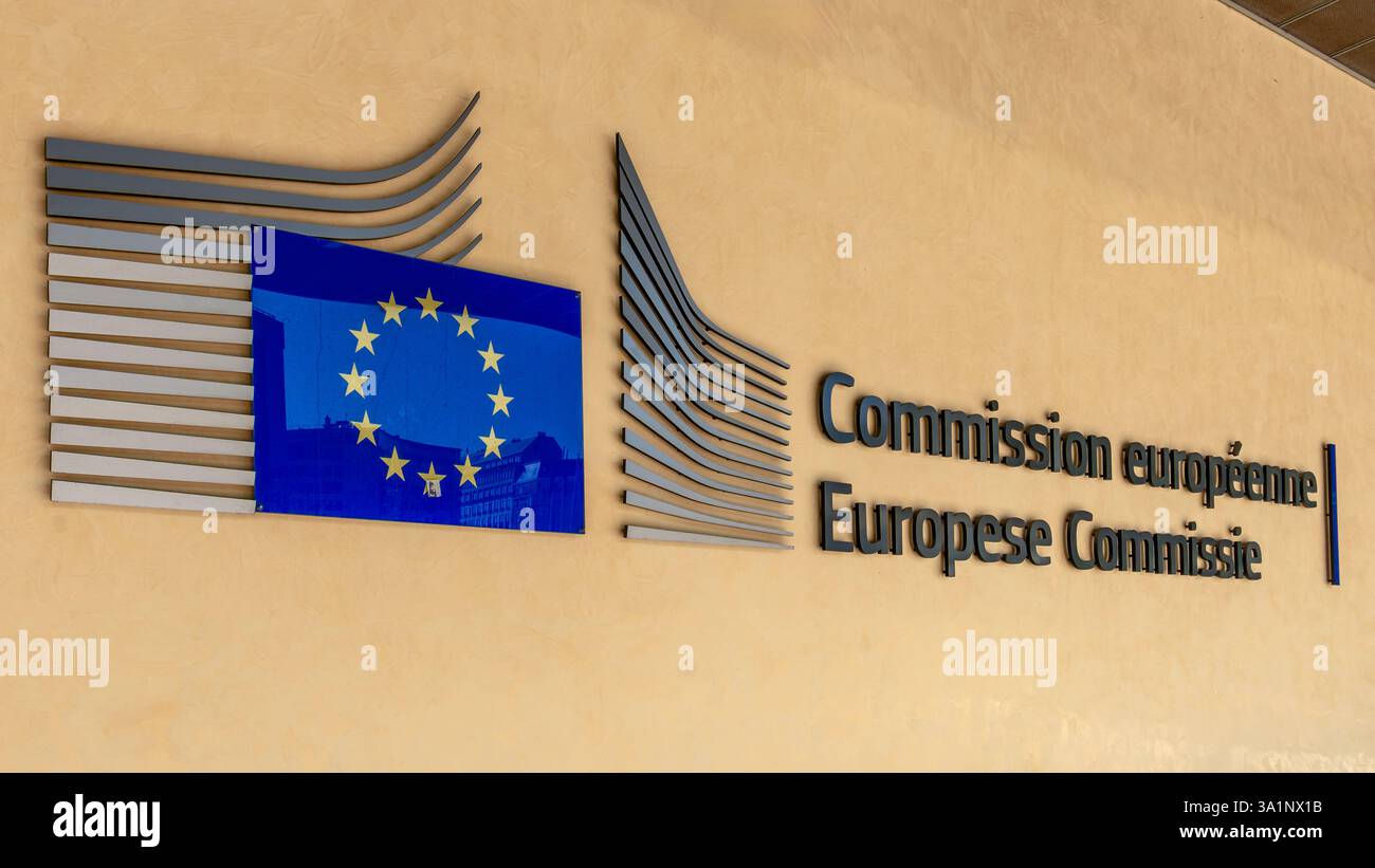 Logo european commission on hi-res stock photography and images - Alamy