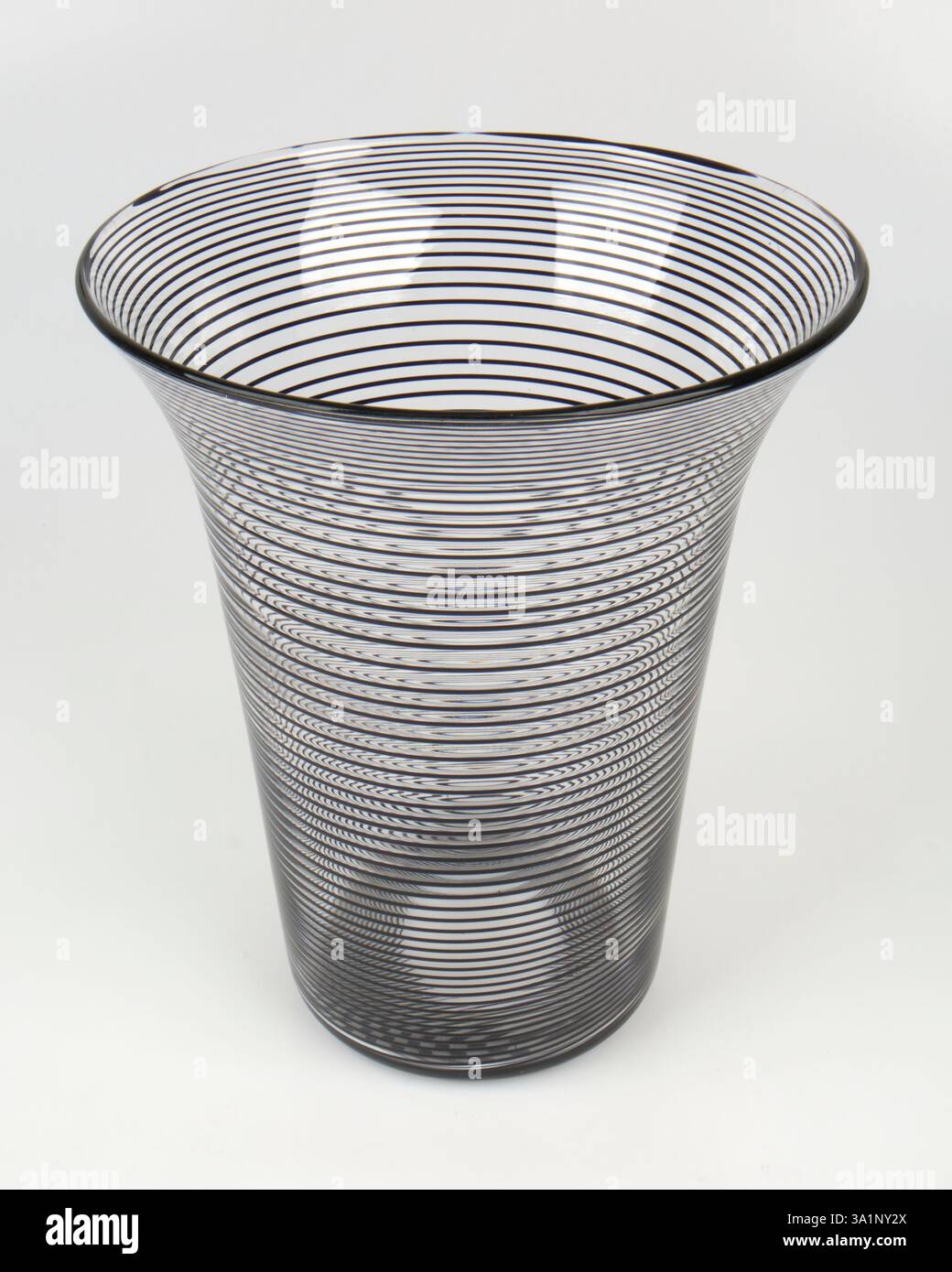 Antique 1930s Stevens and Williams Art Deco black and clear threaded ...