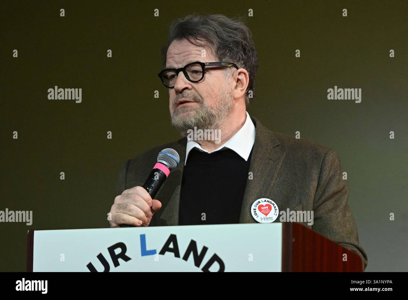 Photo by: zz/NDZ/STAR MAX/IPx 2025 3/8/25 Kenneth Lonergan is seen on ...