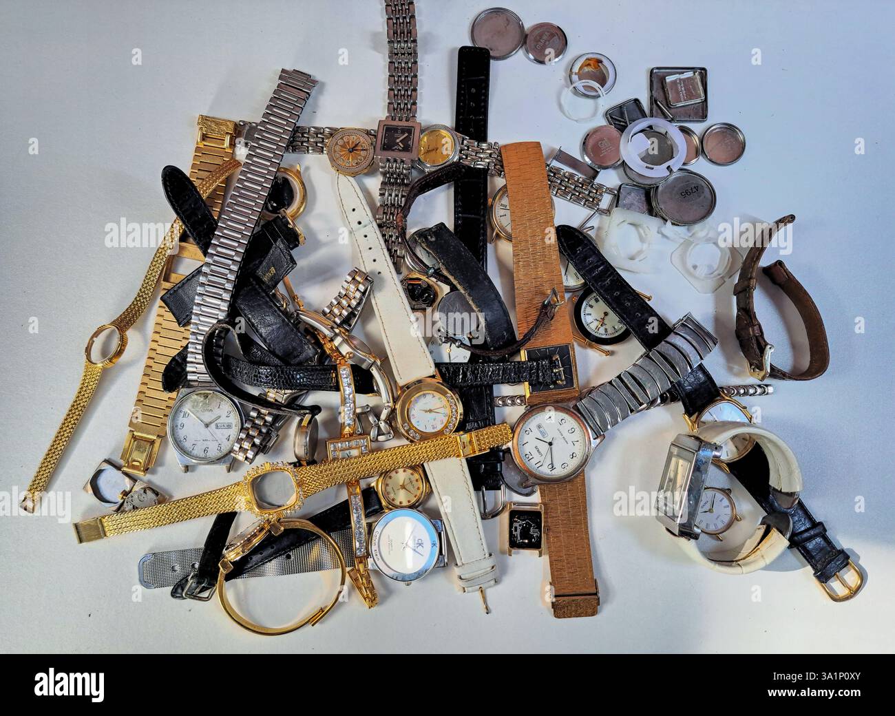 A collection of used watches Stock Photo - Alamy