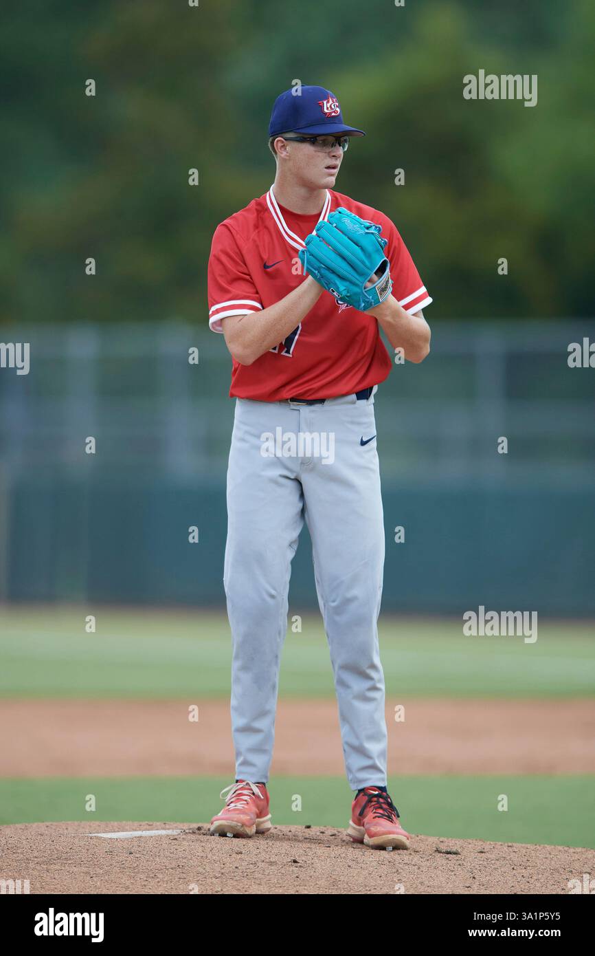 Reagan Ricken (17) (Temecula, CA) looks in for the sign during the USA ...