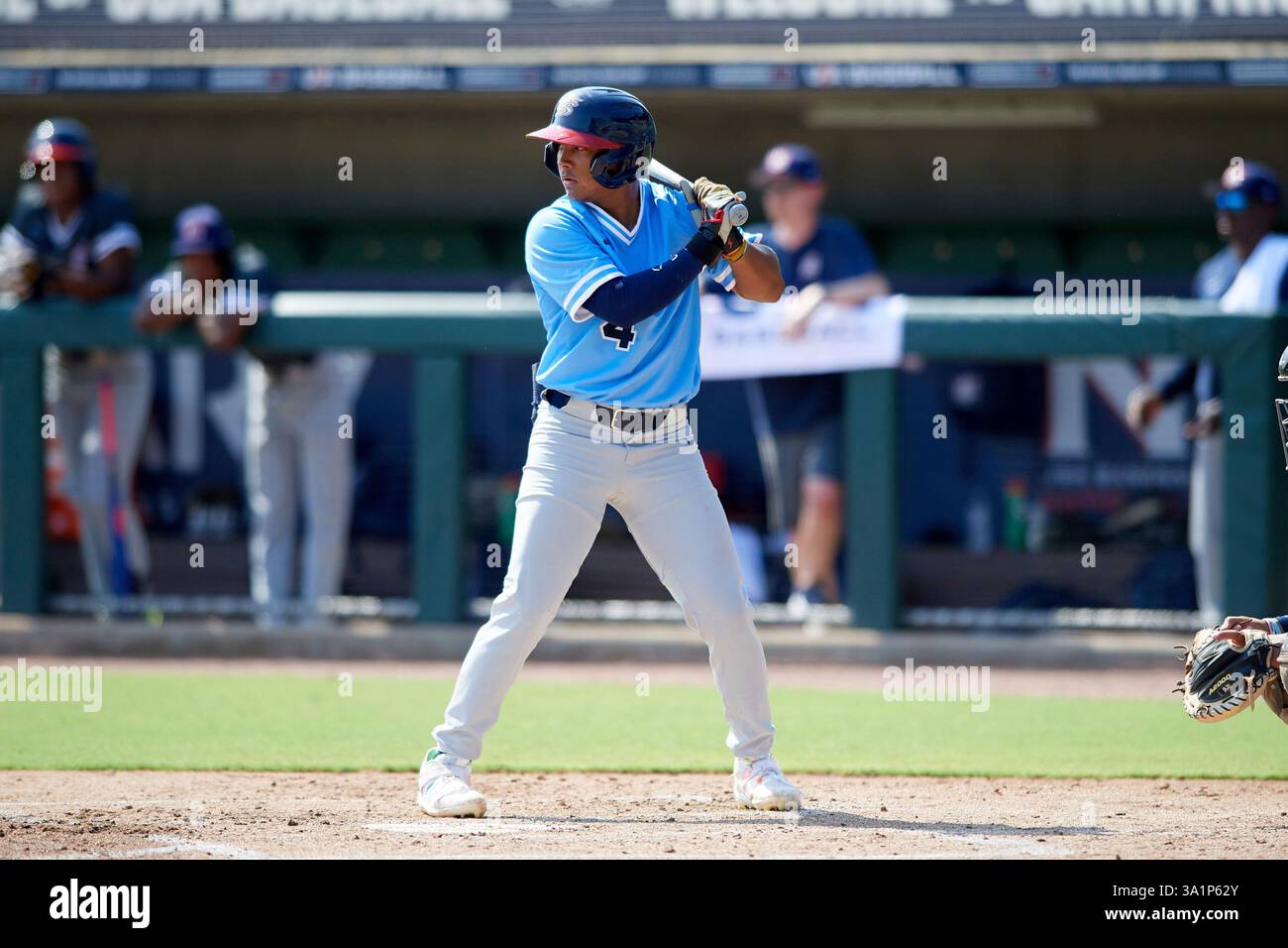 Kayson Cunningham (4) (San Antonio, TX) at bat during the USA Baseball ...