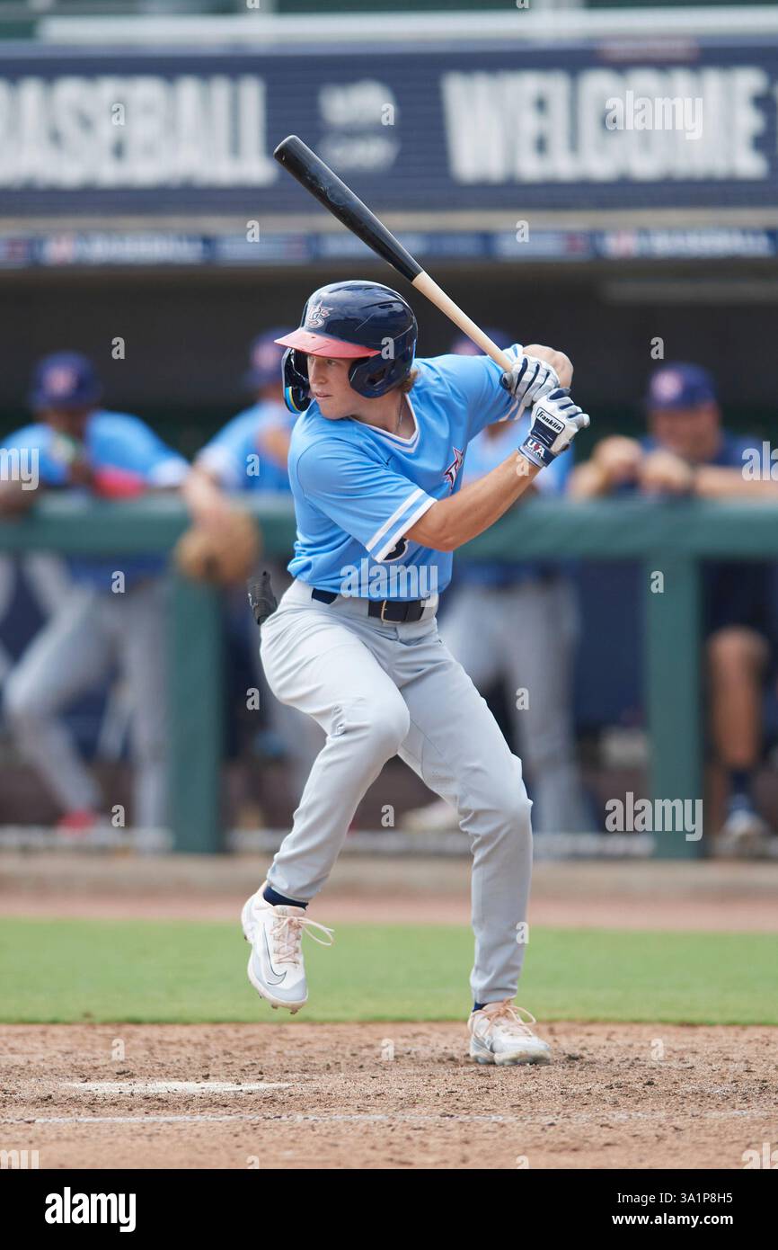 Sean Gamble (8) (Des Moines, IA) at bat during the USA Baseball 18U ...