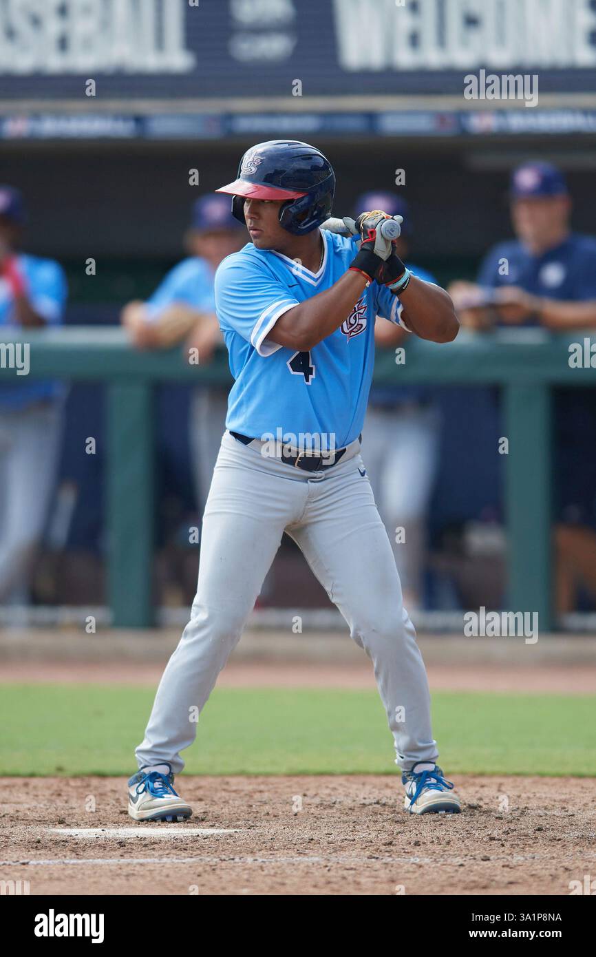 Kayson Cunningham (4) (San Antonio, TX) at bat during the USA Baseball ...