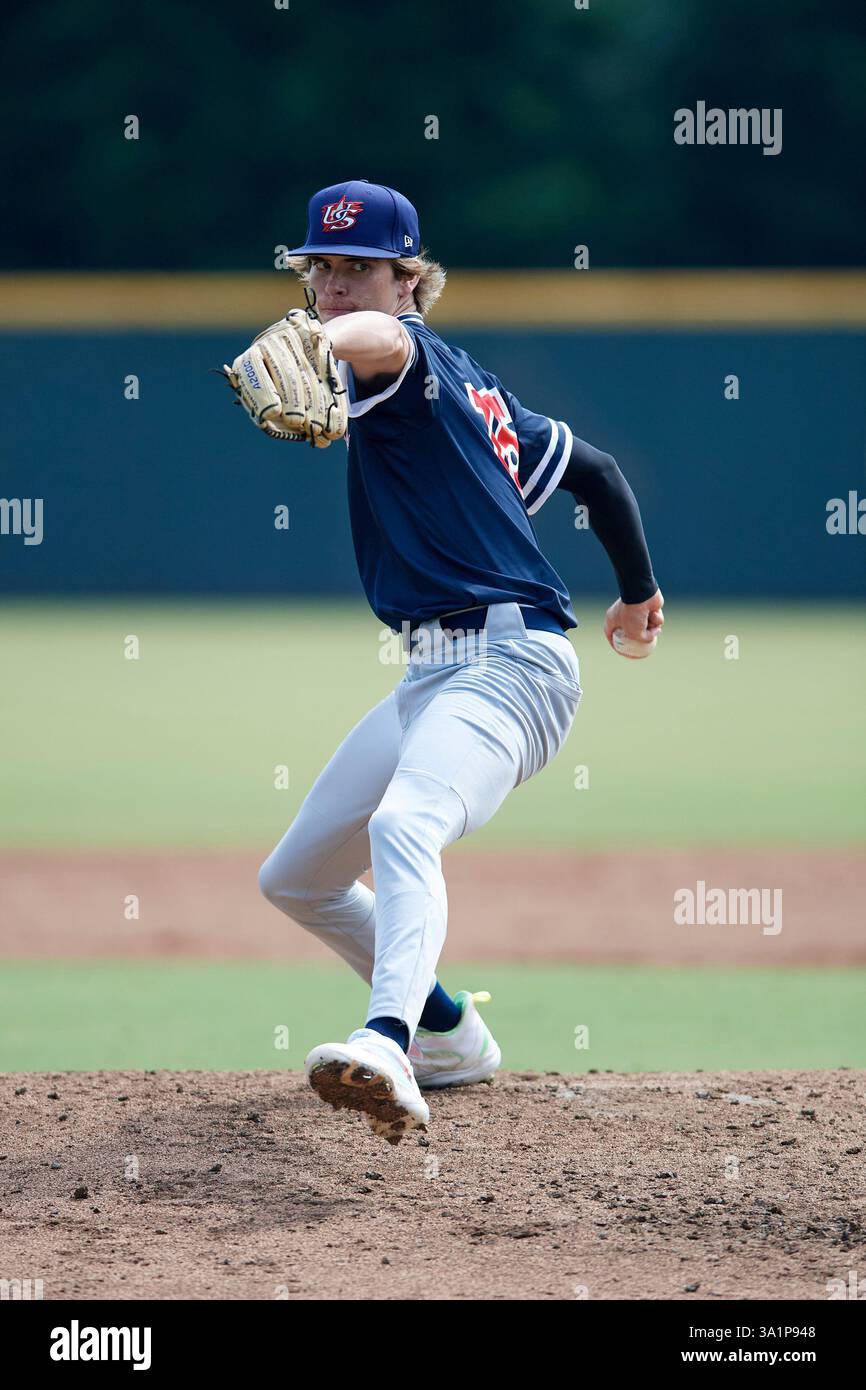 Landon Harmon (15) (New Albany, MS) delivers a pitch during the USA ...