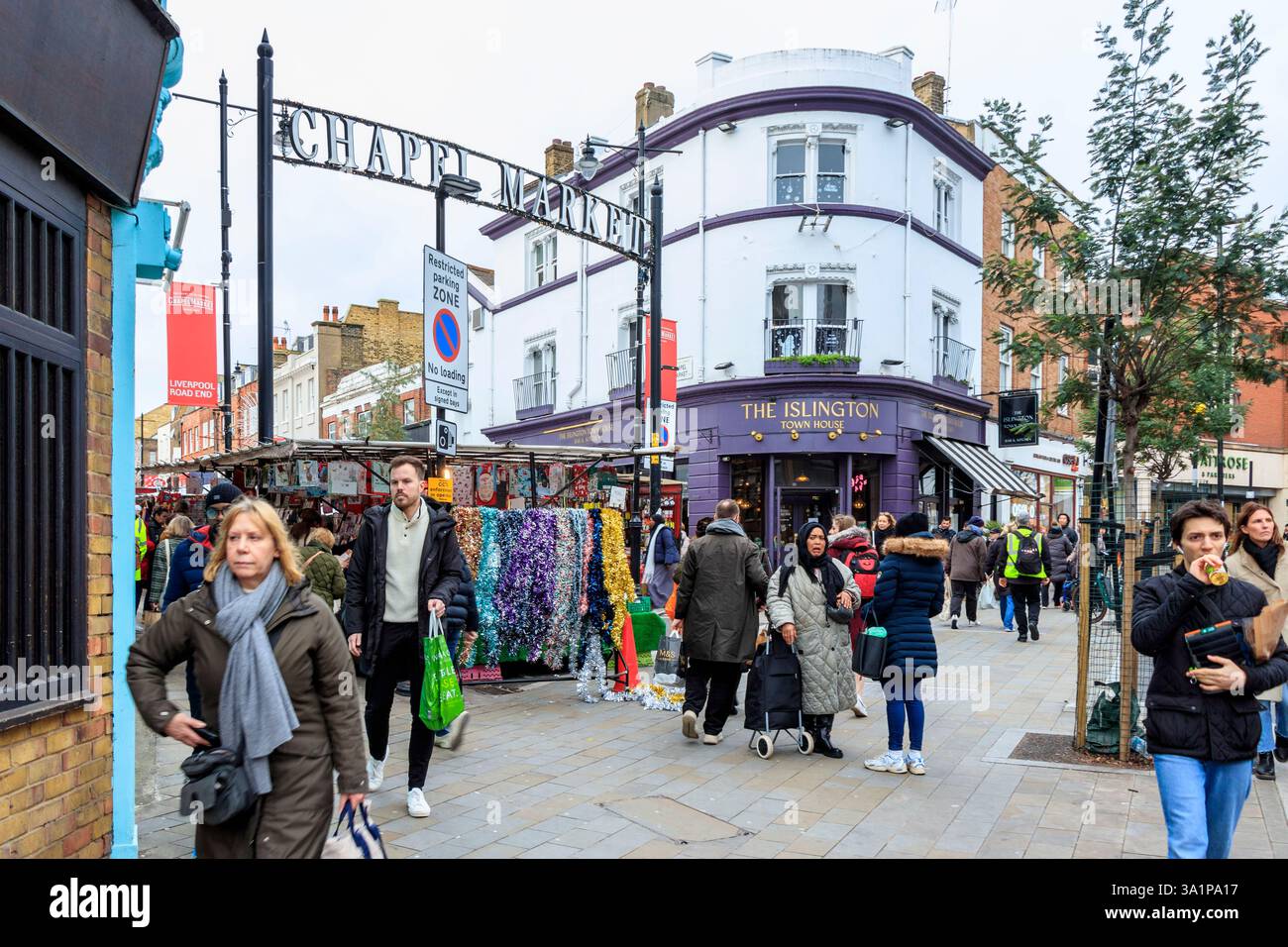 Chapel market islington hi-res stock photography and images - Alamy