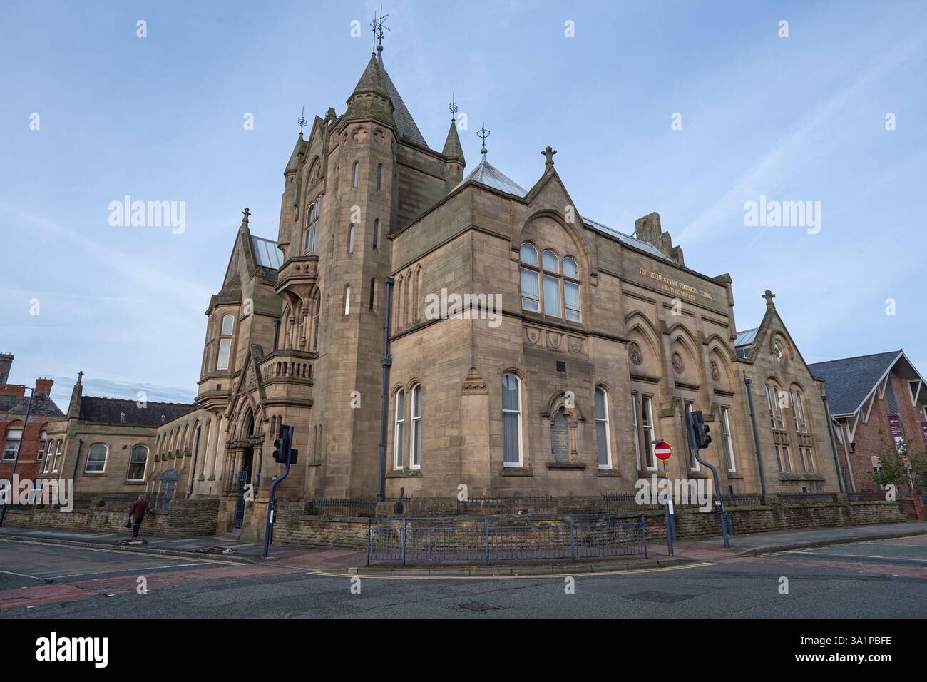 Ashton under lyne hi-res stock photography and images - Alamy