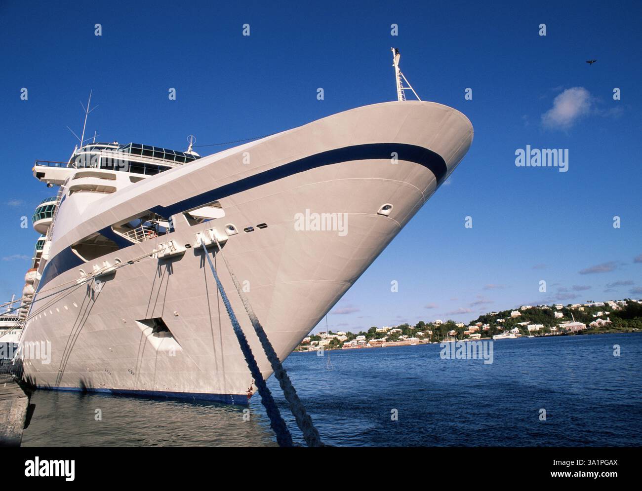 Bermuda hamilton harbour hi-res stock photography and images - Alamy