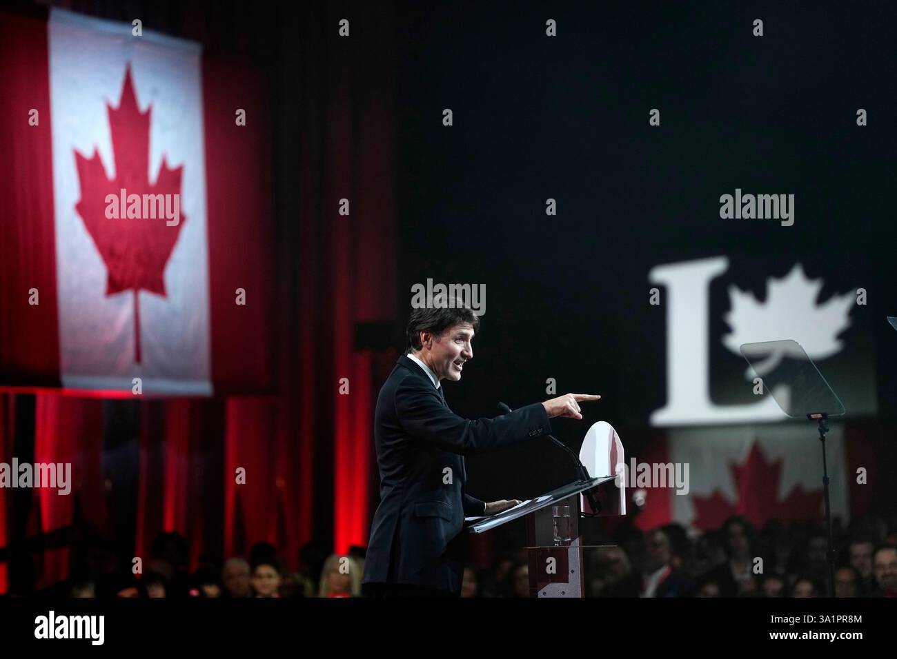 Canada's Prime Minister Justin Trudeau speaks at the Liberal Leadership ...