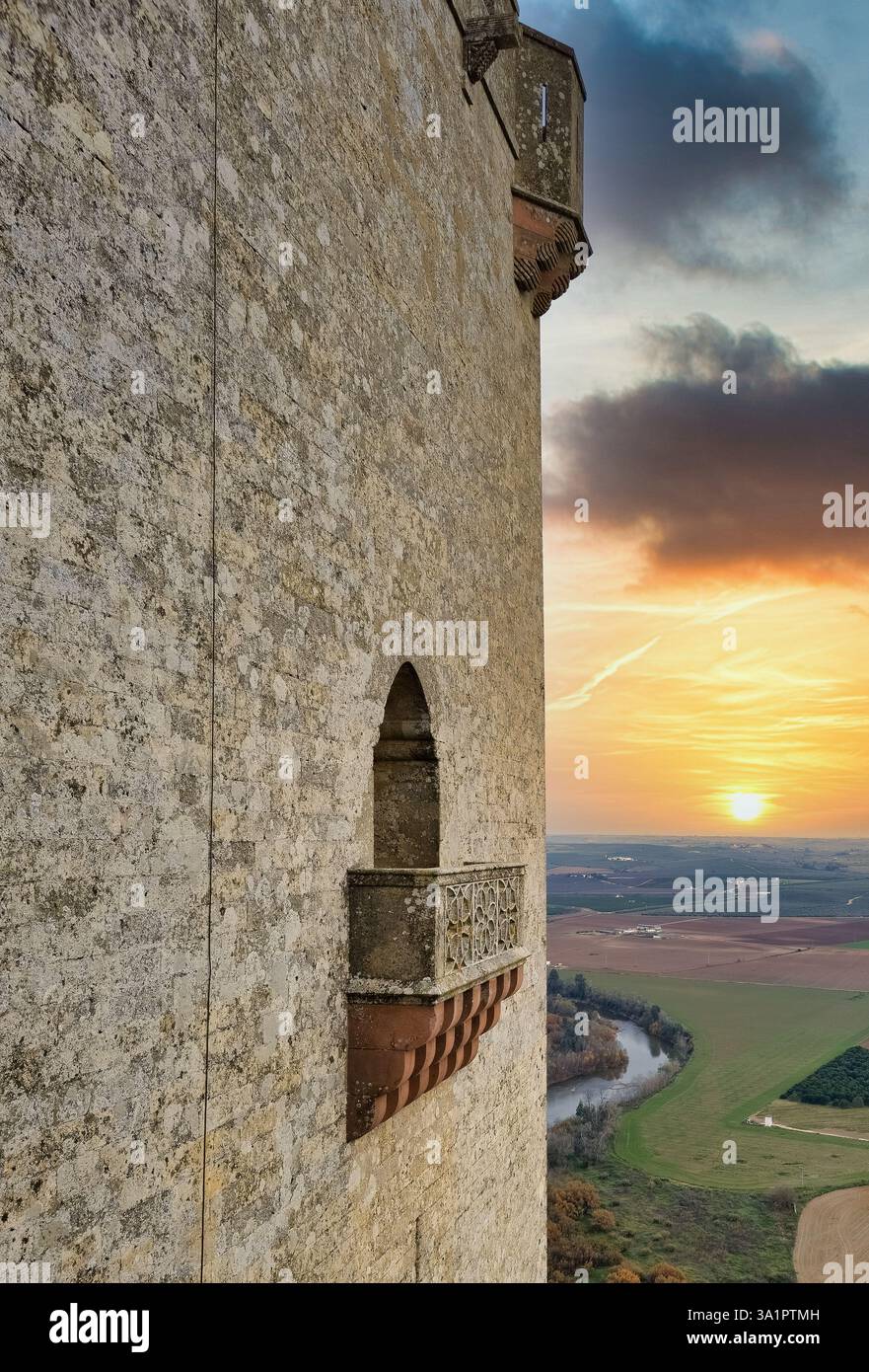 Famous Games of Thrones balcony scenes depicting Highgarden from ...
